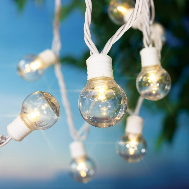 Mainstays 100-Count Plastic LED Globe Outdoor String Lights - Walmart.com