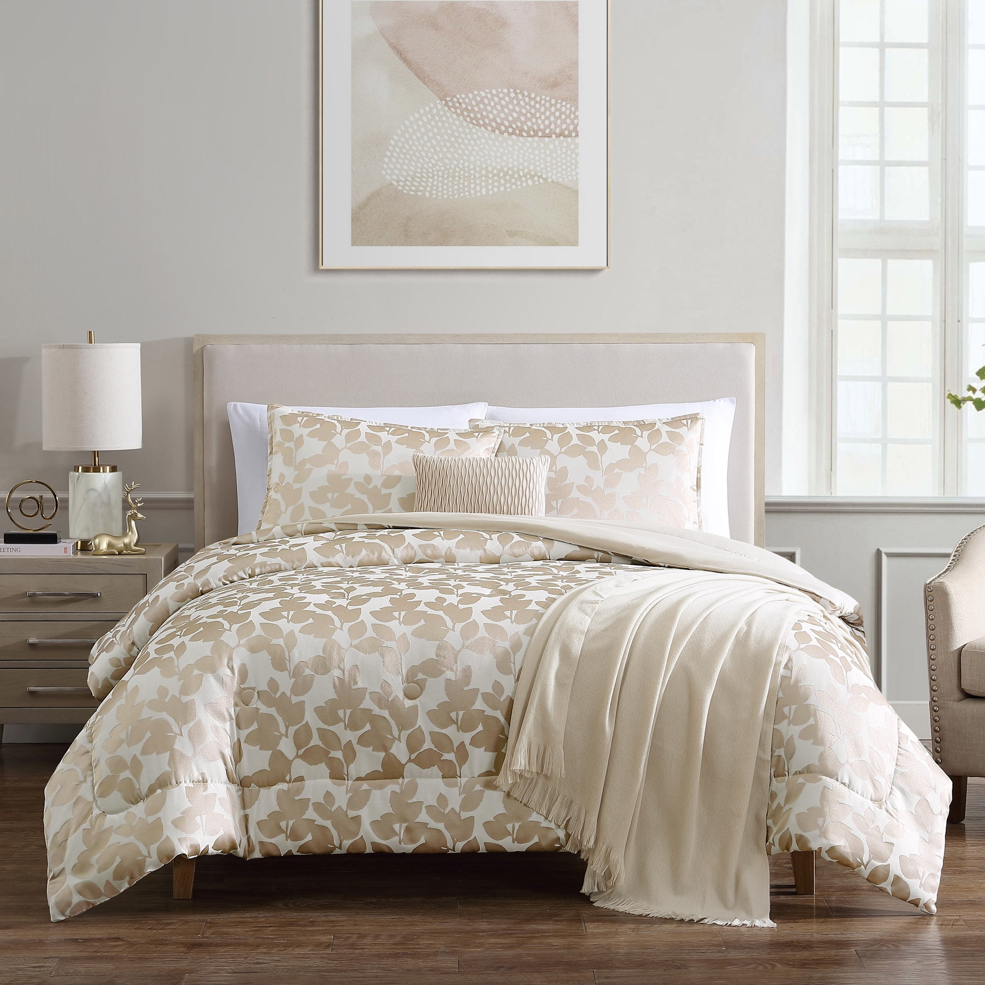 White and gold comforter queen store