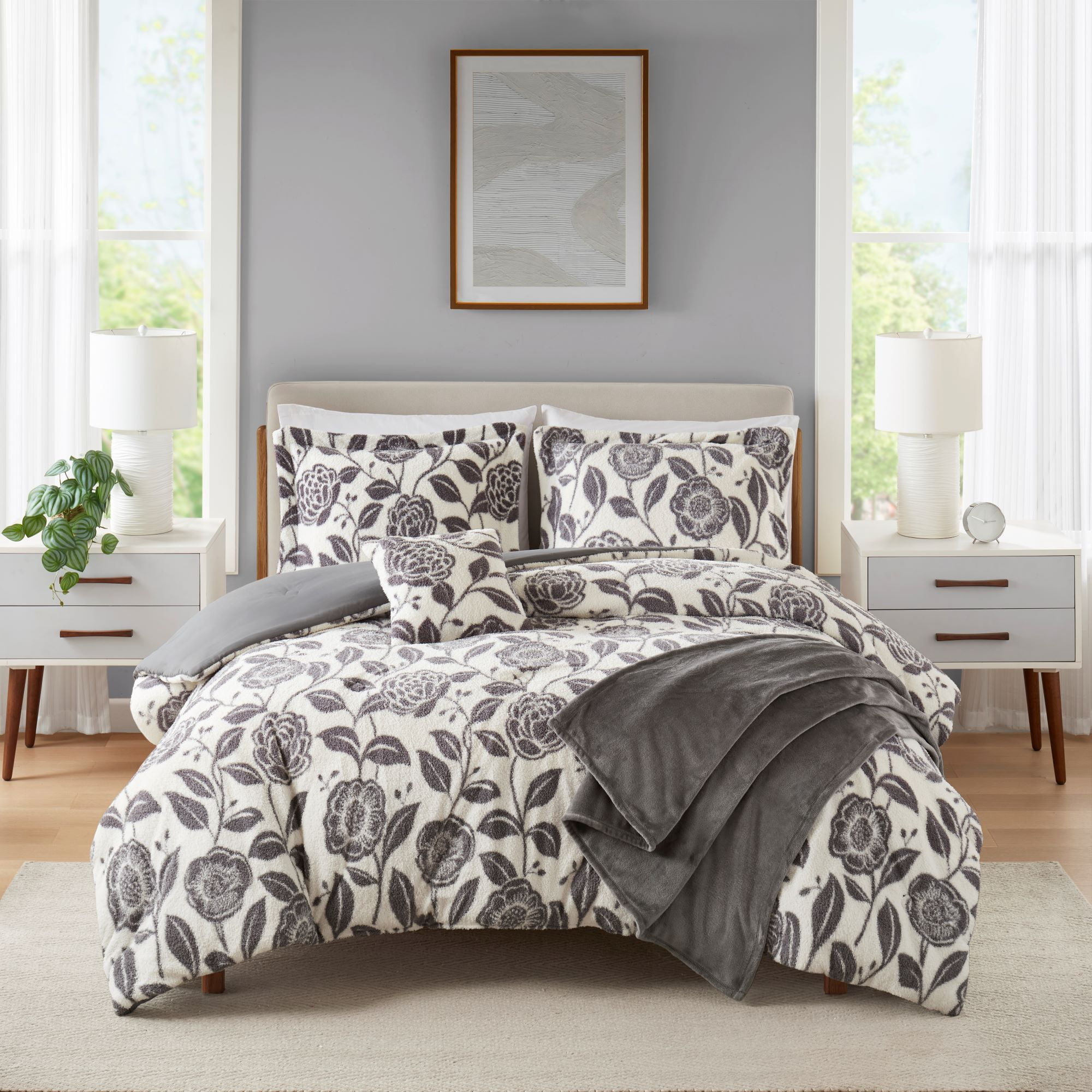 Mainstays Full/Queen Comforter Set, All-Season, 5-Piece, Grey Floral ...