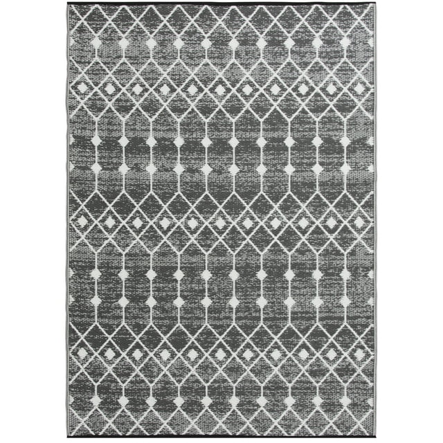 Mainstays 5' x 7' Black Geo Reversible Plastic Rug - Walmart.com