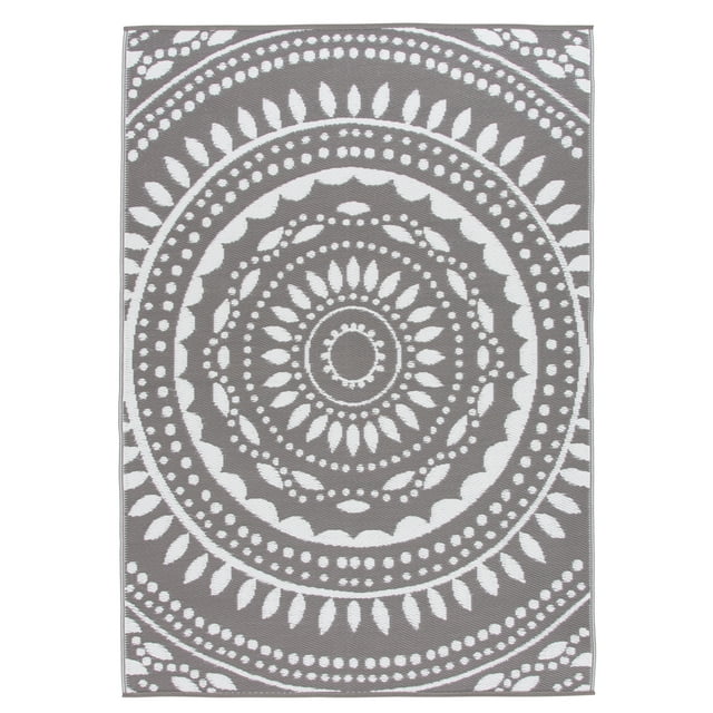 Mainstays 5'x7' Gray Medallion Plastic Outdoor Area Rug - Walmart.com
