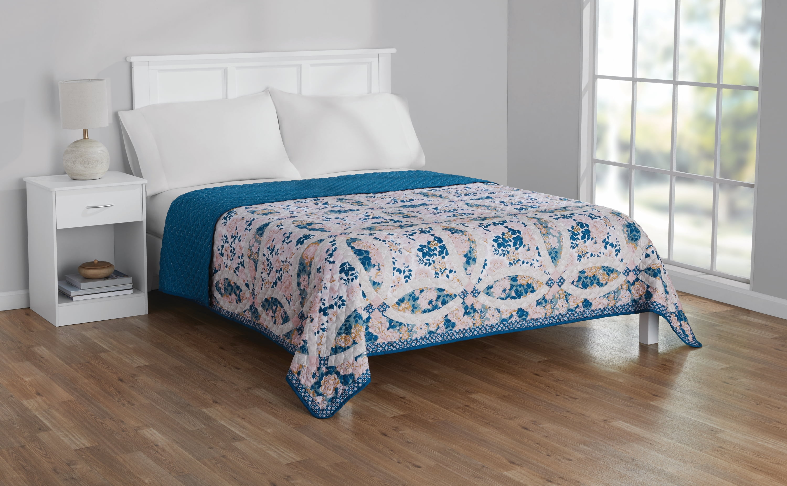 Mainstays Microfiber Reversible Quilt, Full/Queen, 86x90 Inches ...