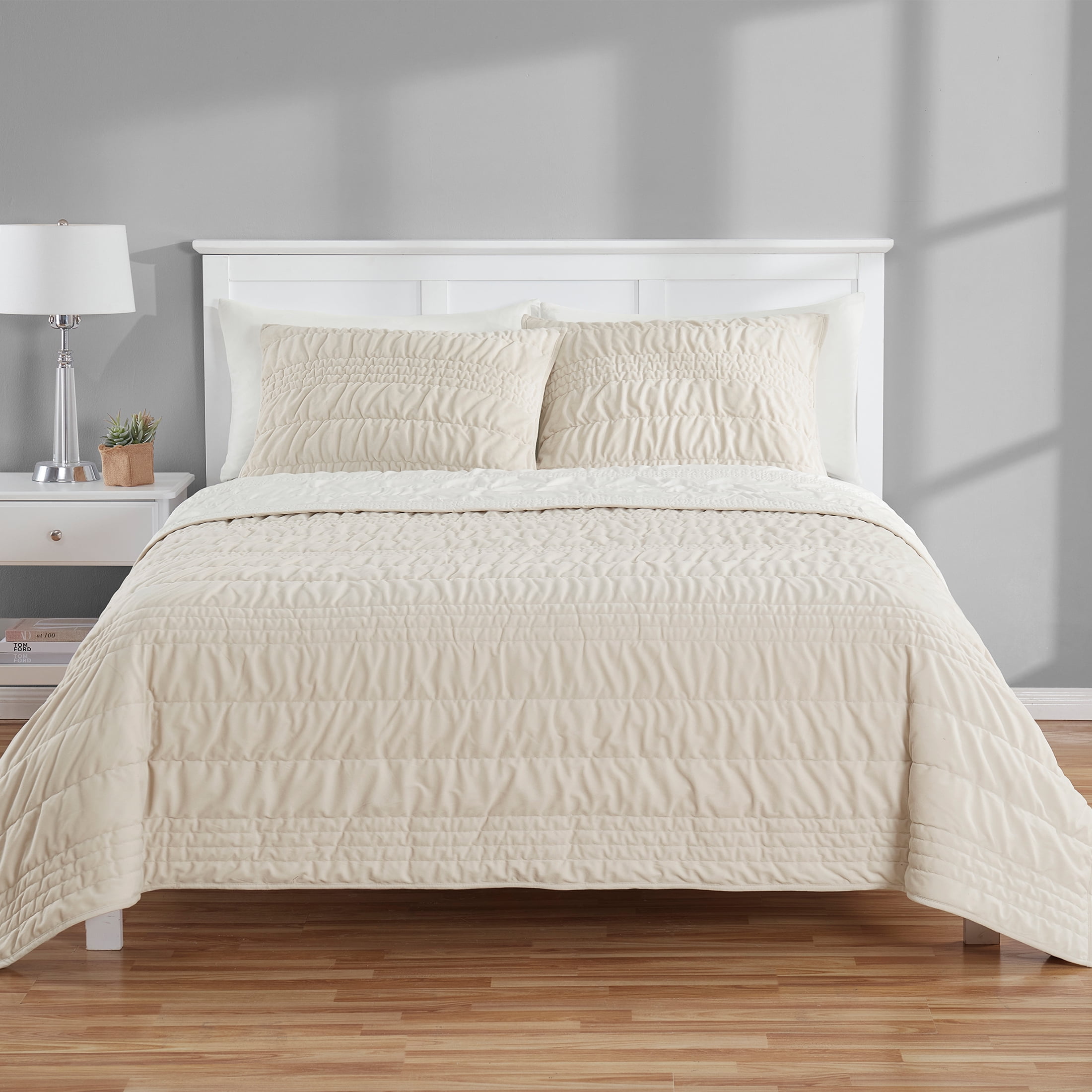 Mainstays Reversible Crystal Mink Quilt, Zig Zag Stripe, Beige Taupe ...