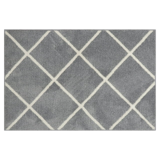 Mainstays Diamond Plush Grey Indoor 30" x 45" Accent Rug - Walmart.com
