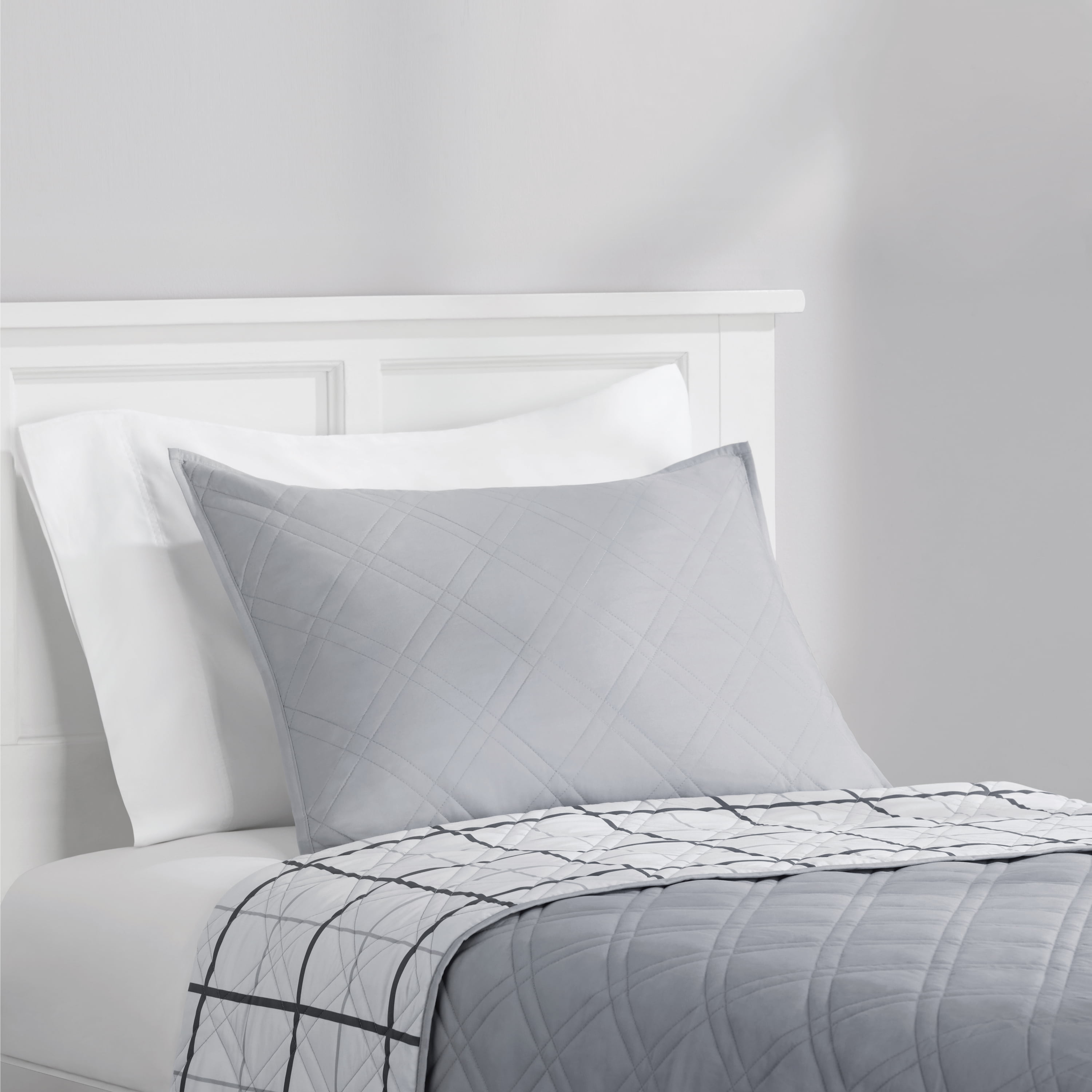 Mainstays Standard Pillow Sham - Soft Microfiber - Gray Plaid ...