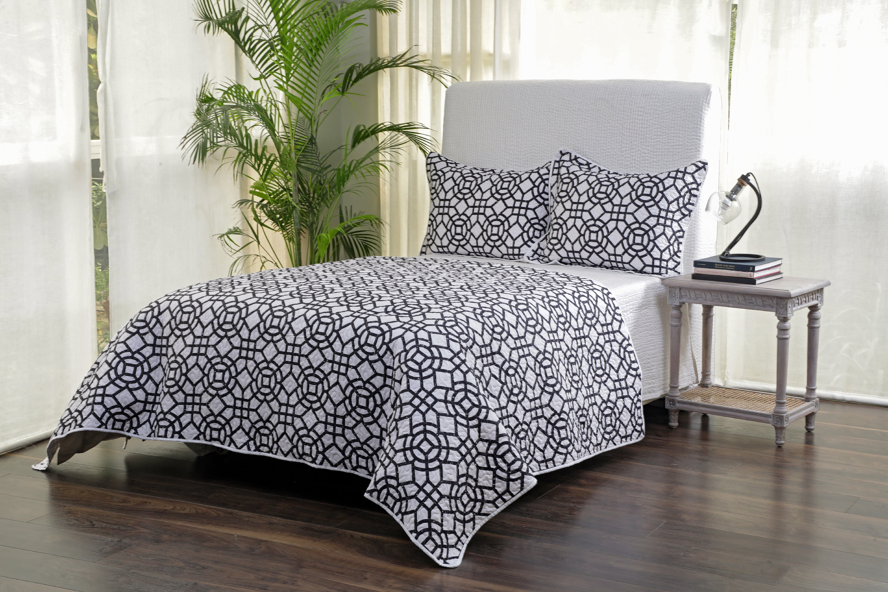Mainstays Geometric Black & White 3 Piece Quilt Set, Full/Queen ...