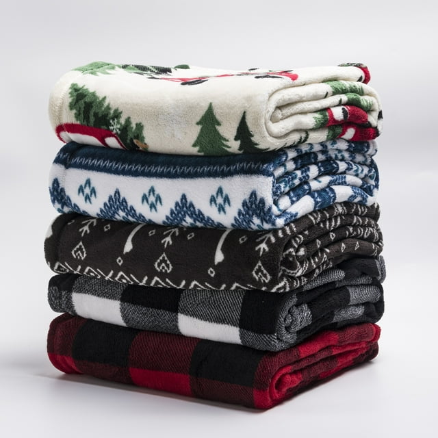 Mainstays Giant Oversized Plush Throw Blanket, 60" x 72", Blue Fairisle ...