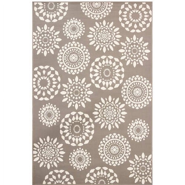 Mainstays Meridian Sand Medallion Area Rug, 4'4" x 6' - Walmart ...