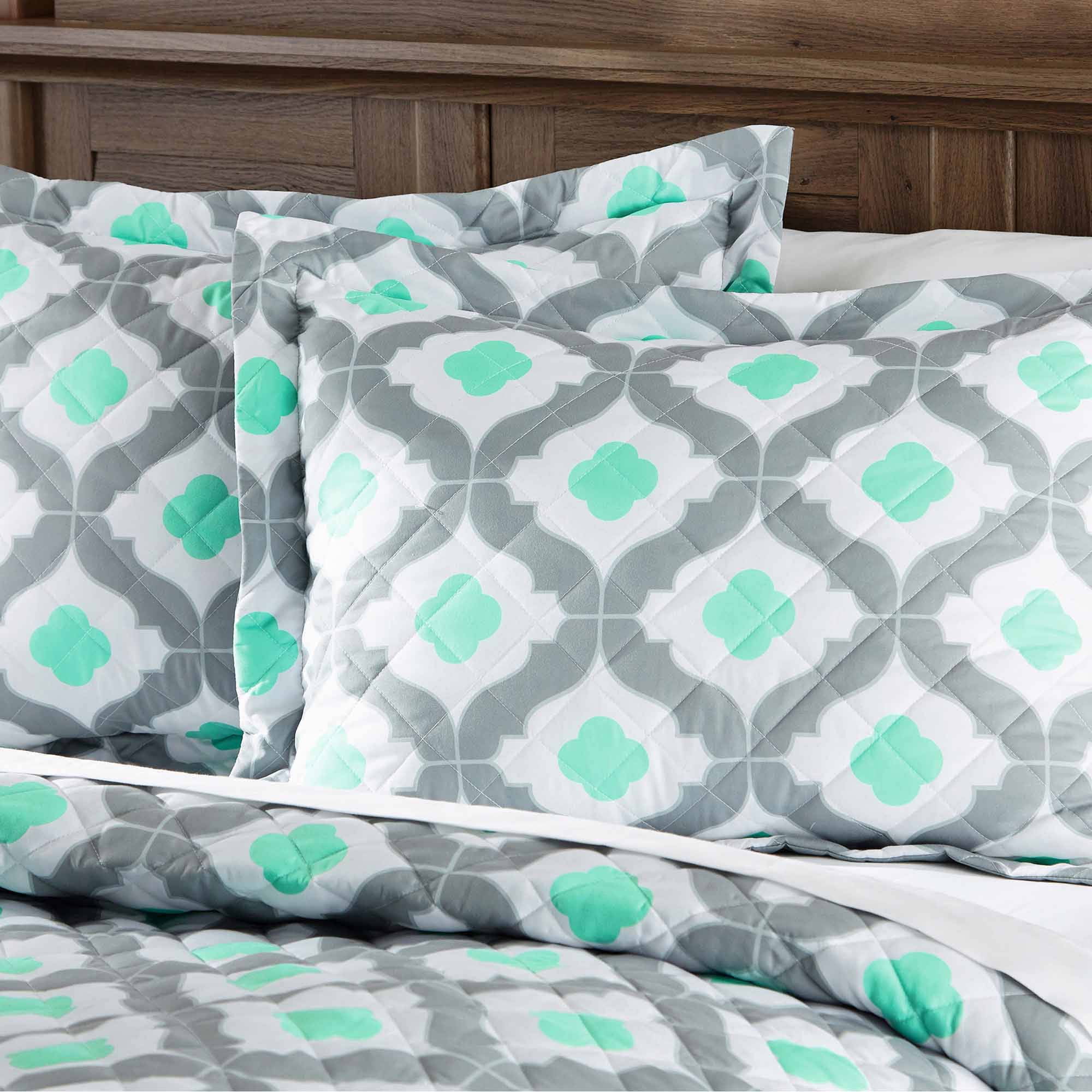 Mainstays Mint Ogee Quilt, 1 Each - Walmart.com