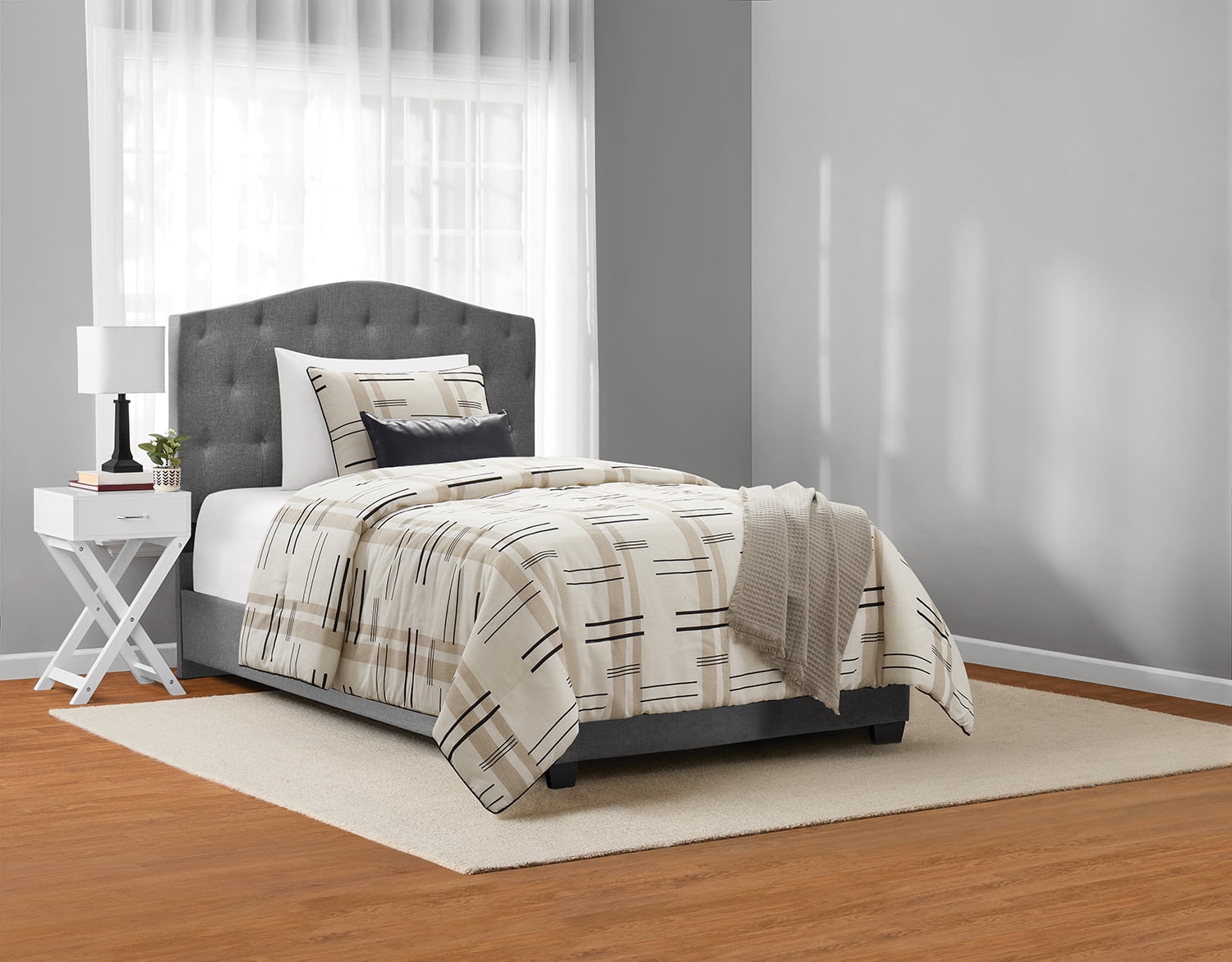 Mainstays Modern Dash 4-Piece Tan/Black Comforter Set, Twin/Twin XL ...