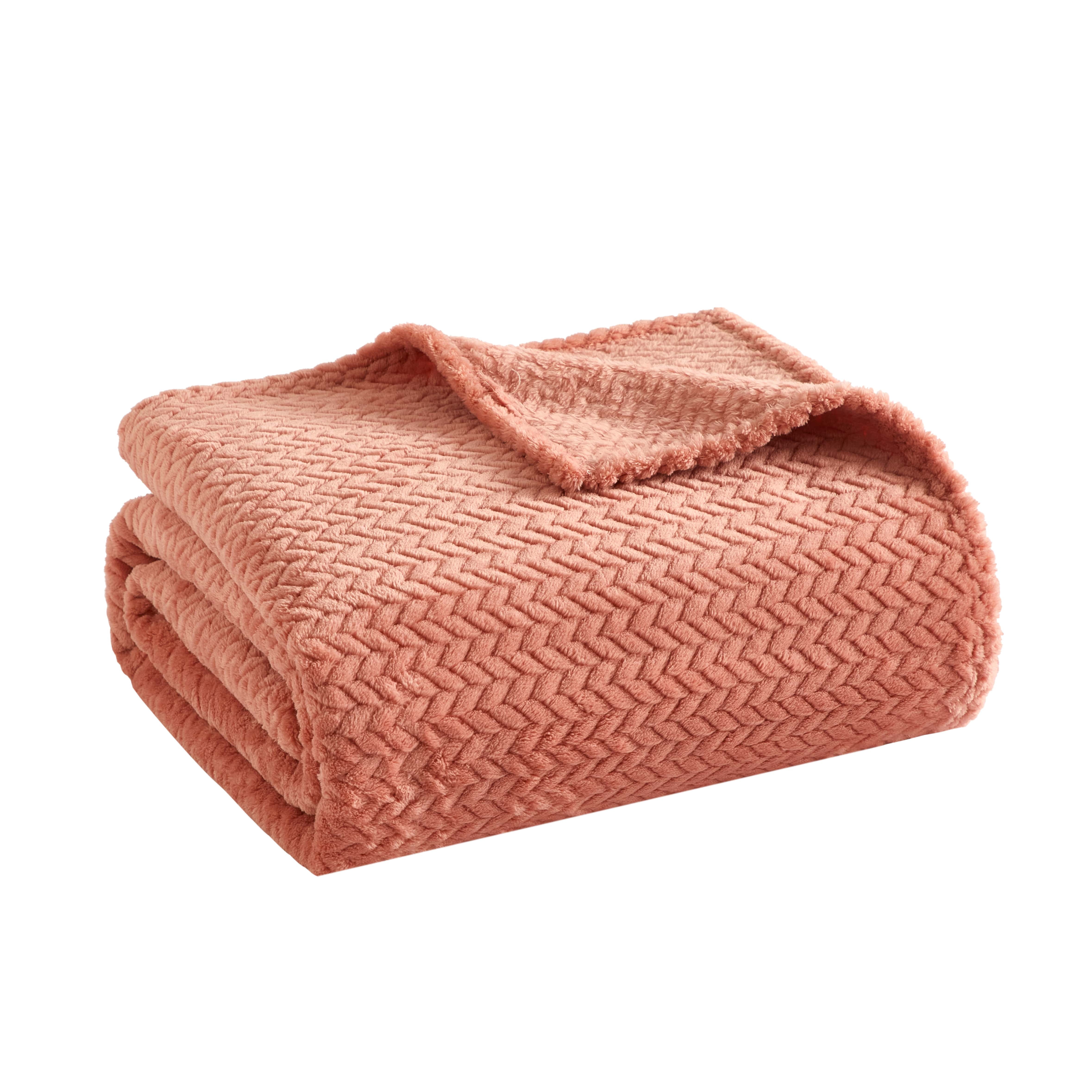 Mainstays Plush Textured Blanket, Twin 66 x 90, Clay, Soft and Durable ...