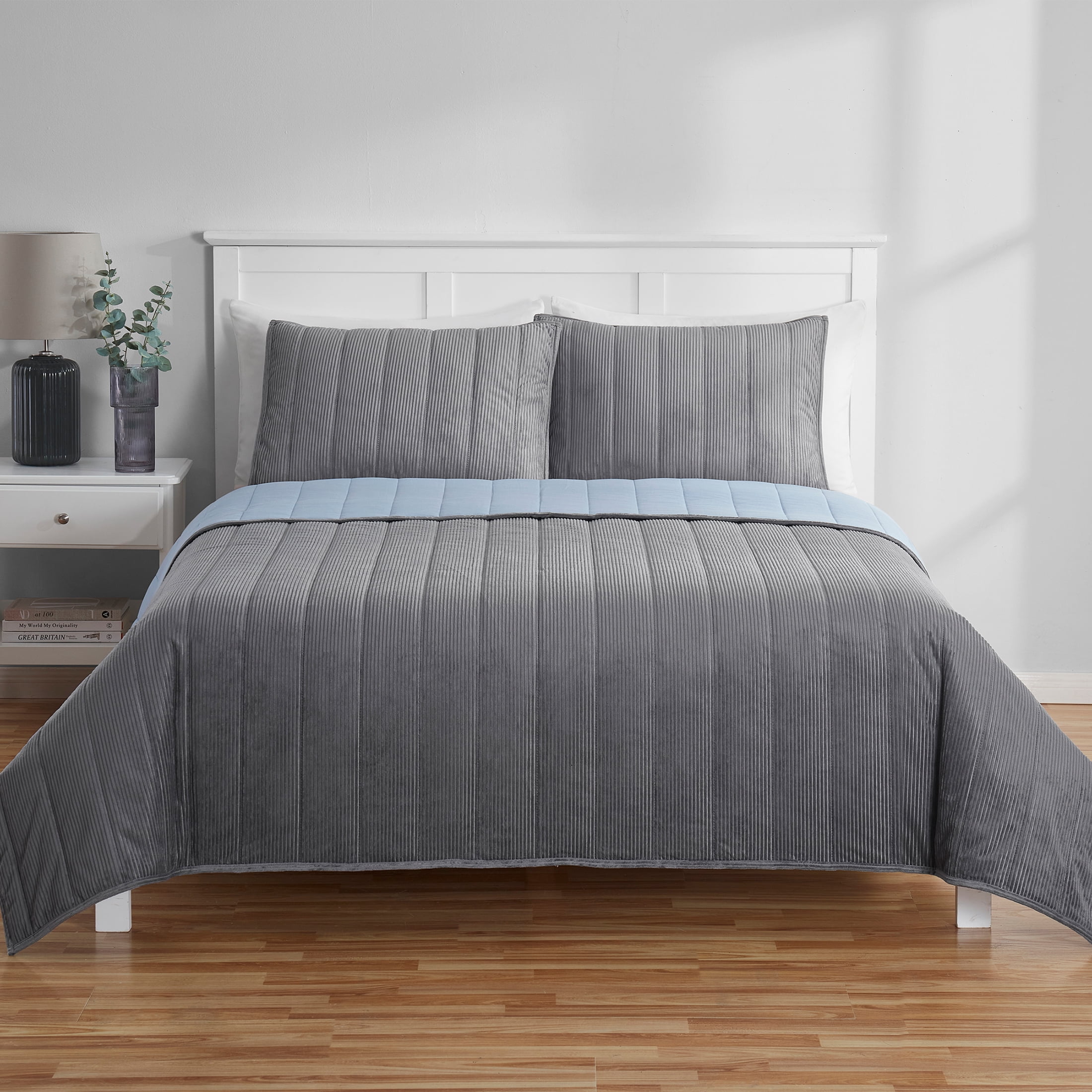 Mainstays Solid Grey Corduroy Stripe Adult Quilt, Full/Queen - Walmart.com