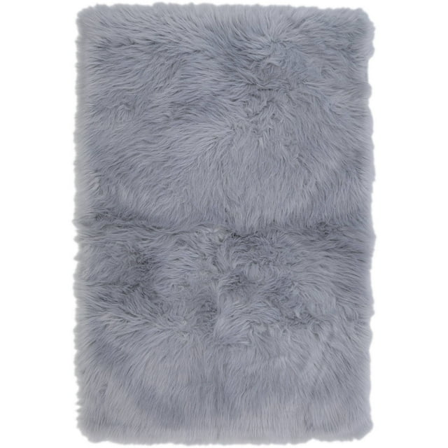 Mainstays Solid Grey Fur Flokati Accent Rug 30x46 in - Walmart.com