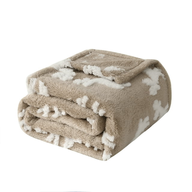 Mainstays Tan Deer Sherpa Throw Blanket, 50"x60" - Walmart.com
