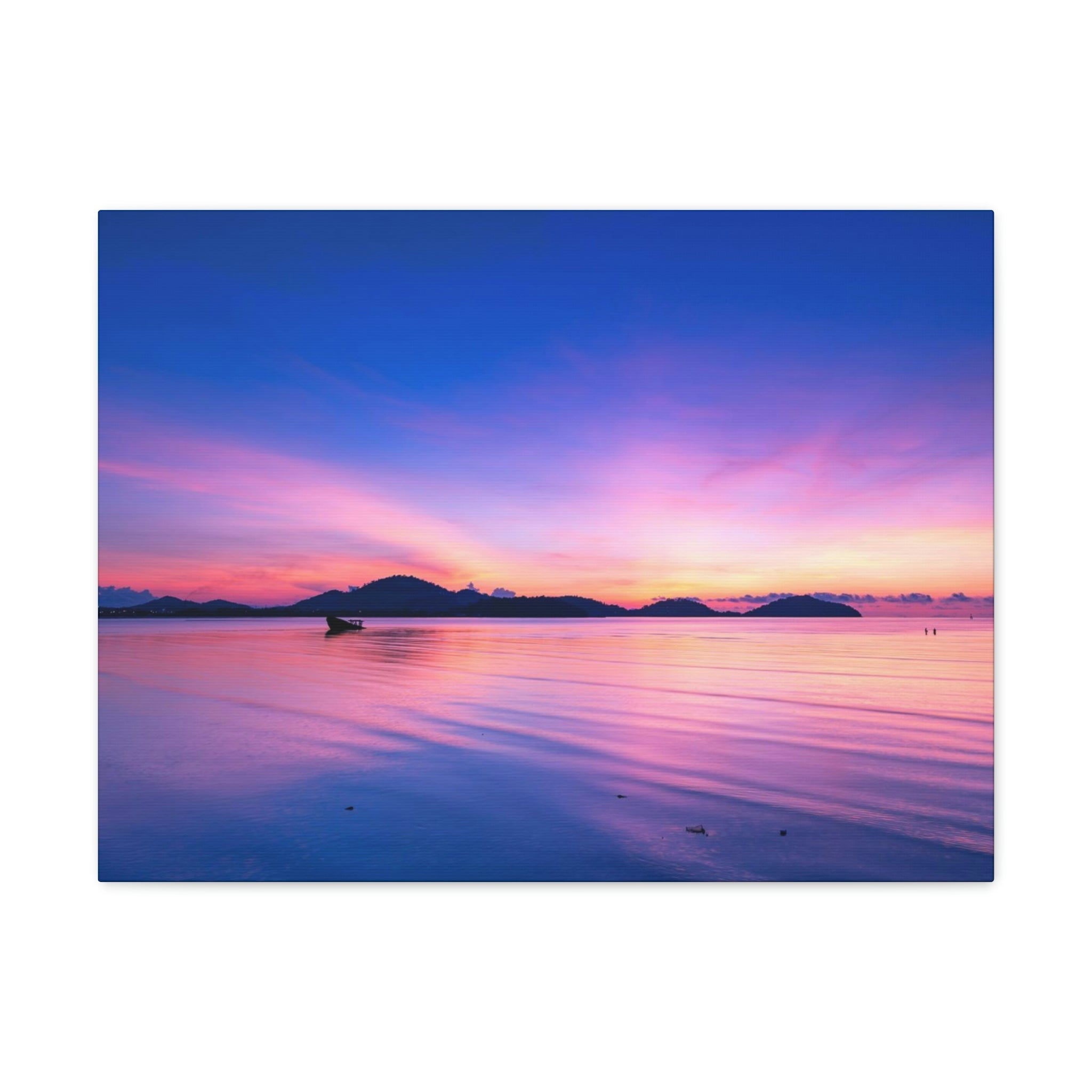 Majestic Sunset Over the Sea Scene Beautiful Engaging and Impressive ...