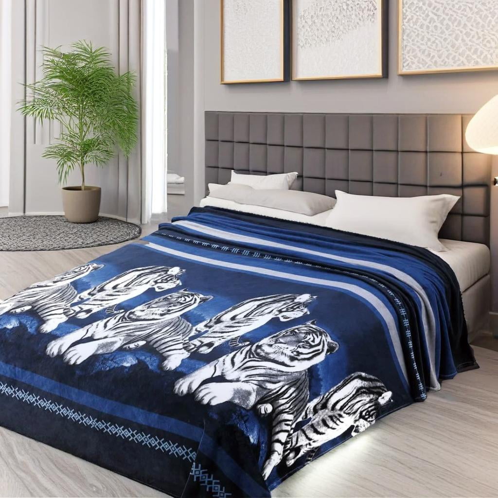Majestic Tiger Print Queen Comforter Set - Bold and Striking Wildlife ...