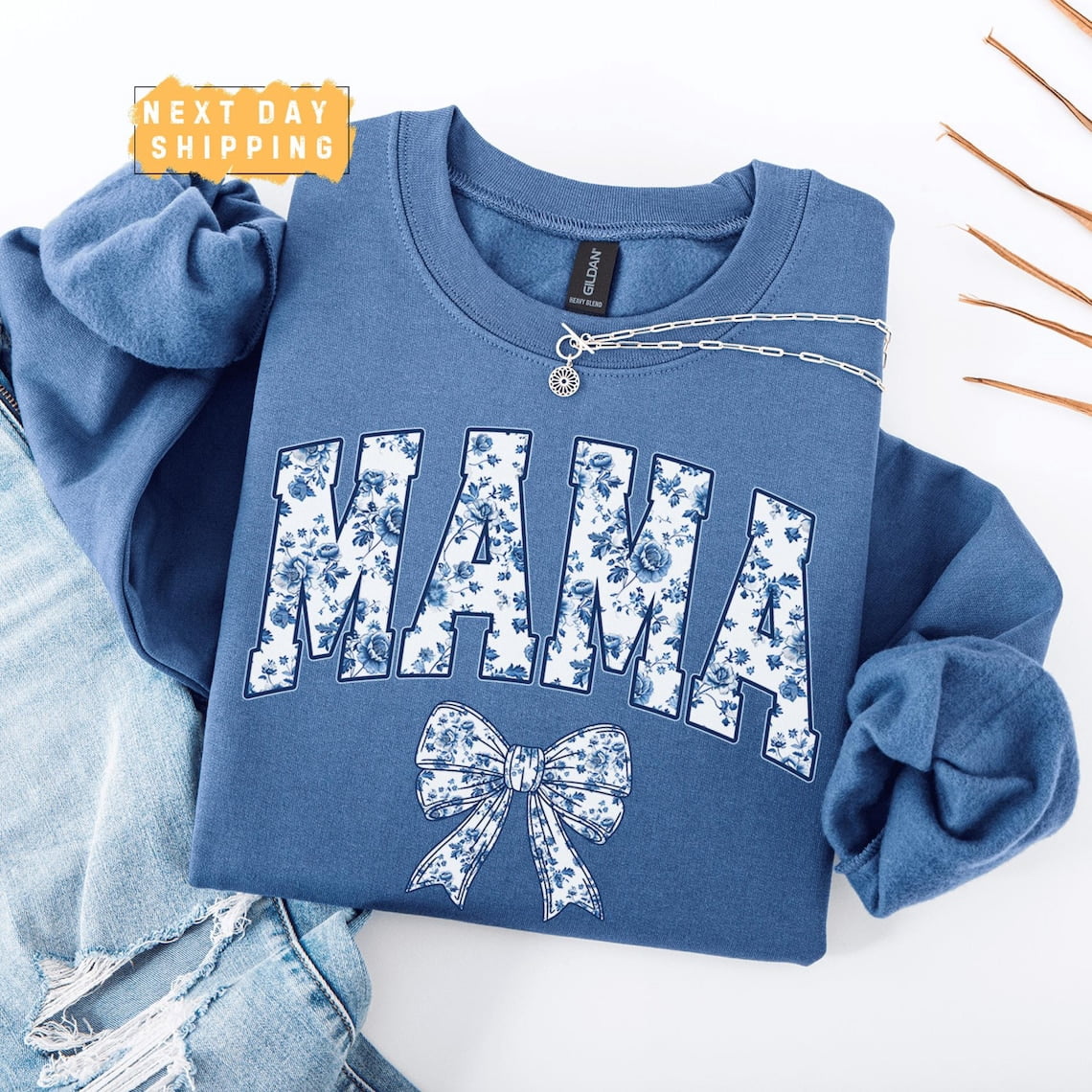 Mama Sweatshirt, Blue Ribbon Bow Crewneck, Cute Girly Aesthetic Mom ...