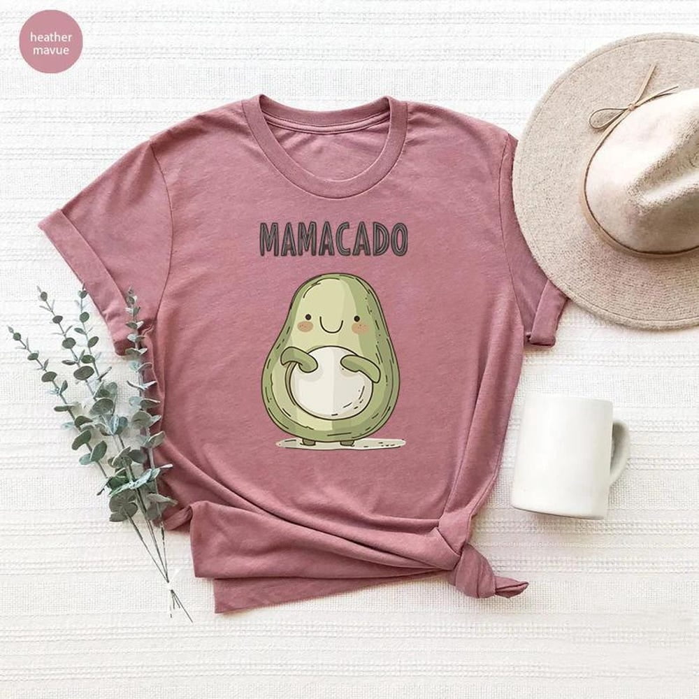 Mamacado Cute Avocado Mom Shirt,Playful Pregnancy Themed T-Shirt, Sweet ...