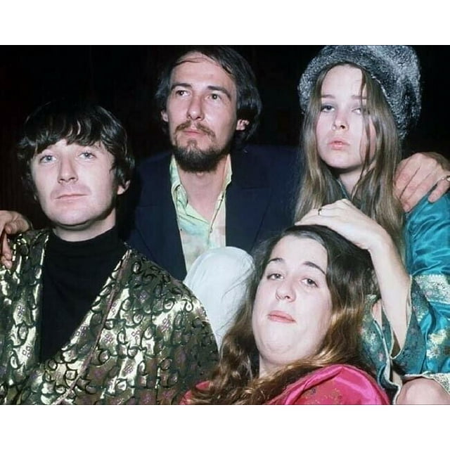 Mamas and the Papas classic 1960's pop group Cass Michelle John & Denny ...
