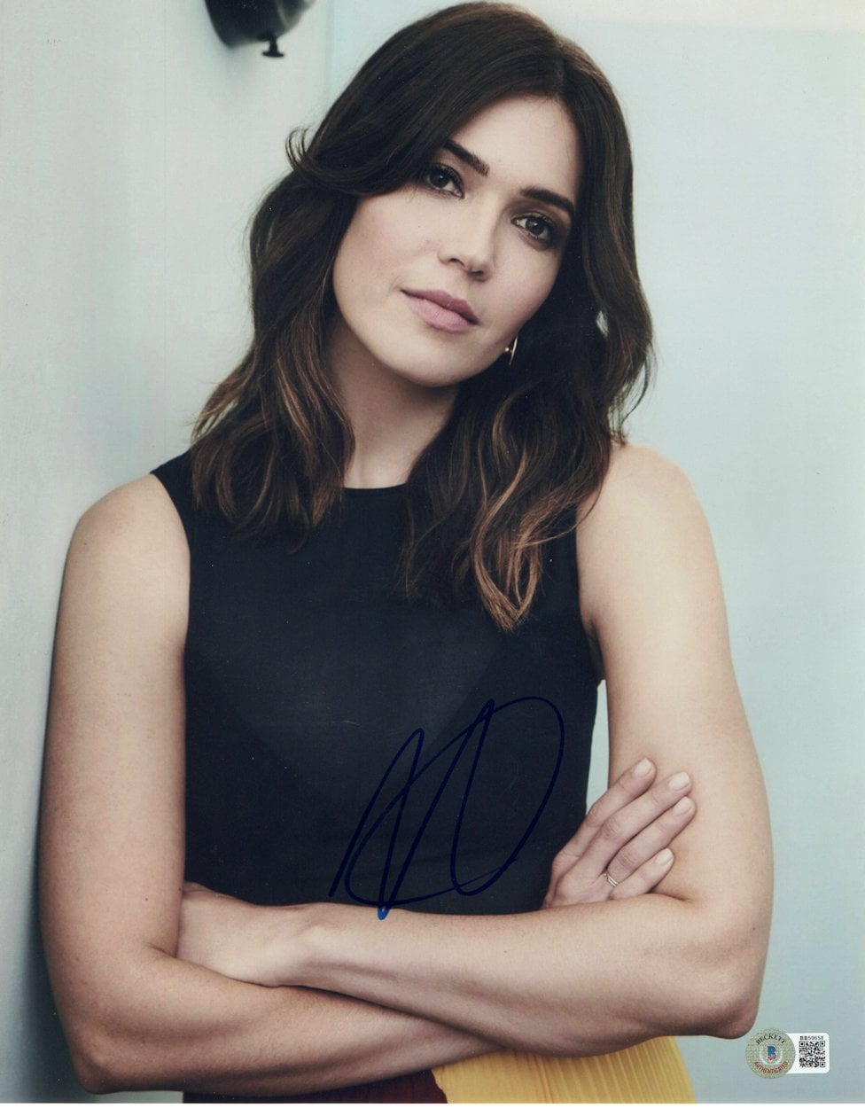 Mandy Moore Signed Autographed 11X14 Photo Sexy Arms Crossed BAS ...