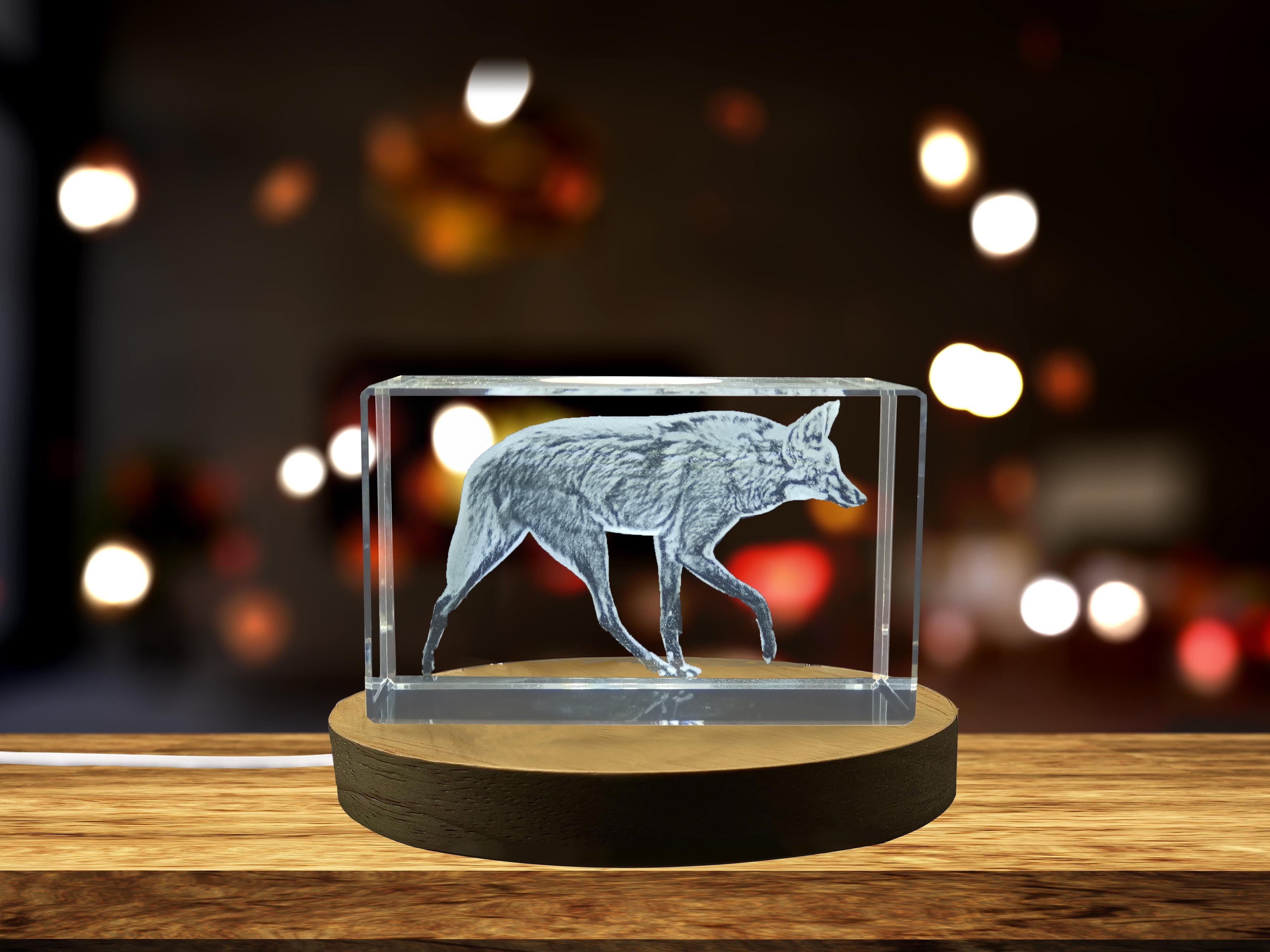 Maned Wolf 3D Engraved Crystal Gift - Elegant Wildlife Sculpture for ...