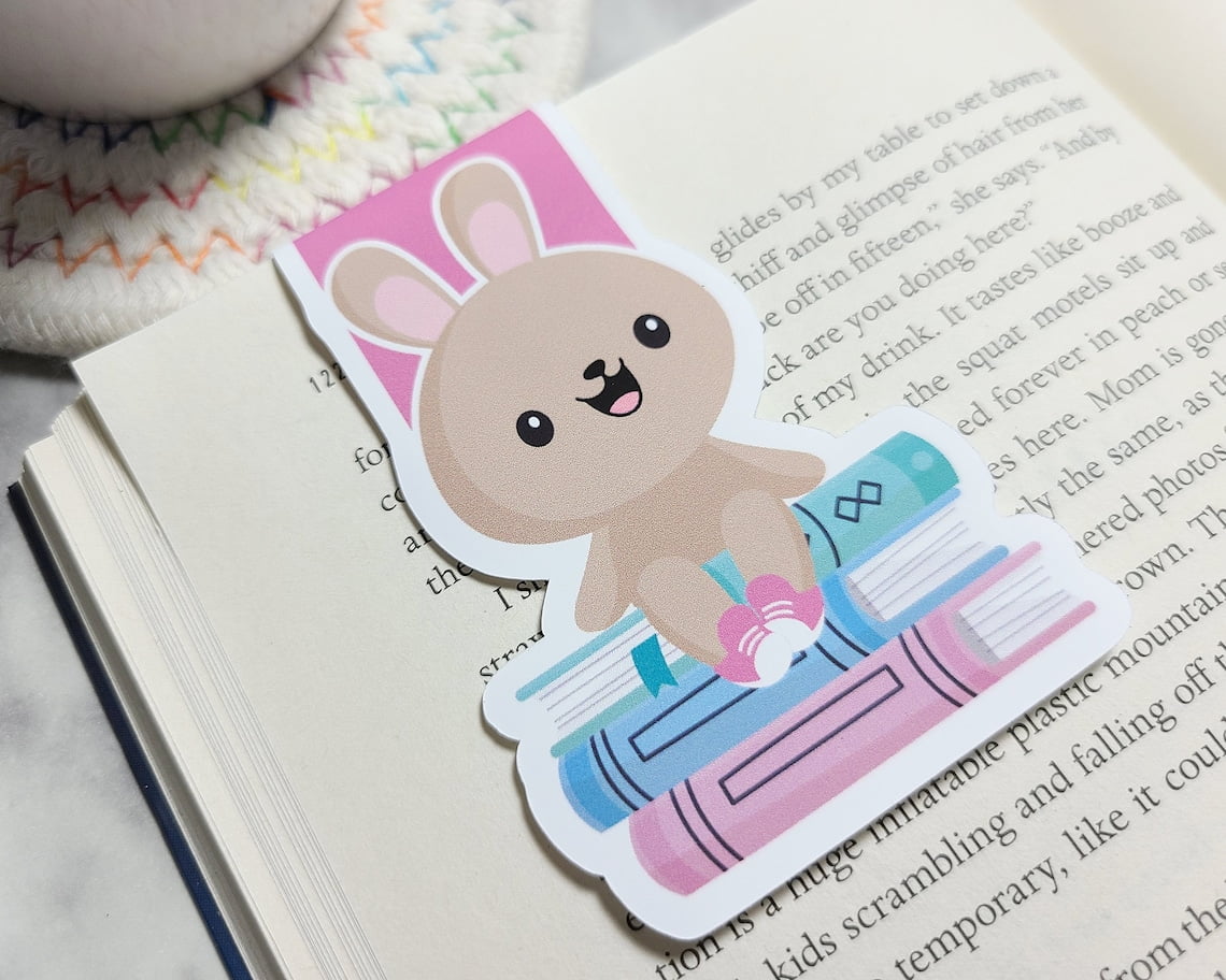 Maneki Bunny Bookstack Magnetic Bookmark, Cute Bunny Planner Clip ...
