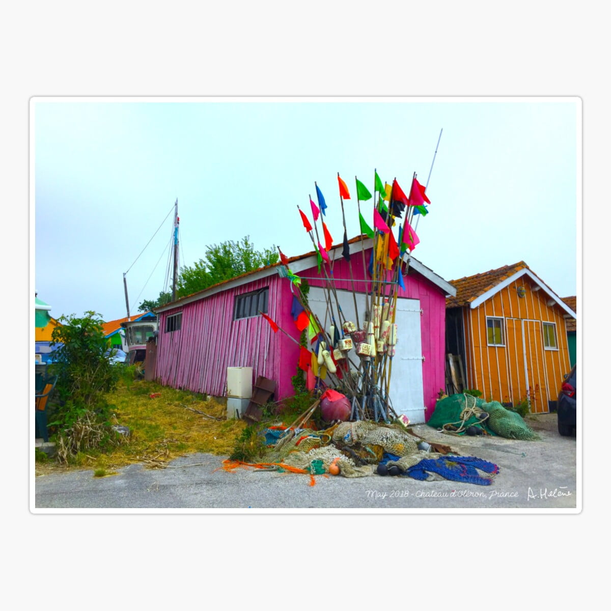 Maneki Ishermen'S Cabins - Chateau D'Oleron, Rance Er, Phone Decal ...