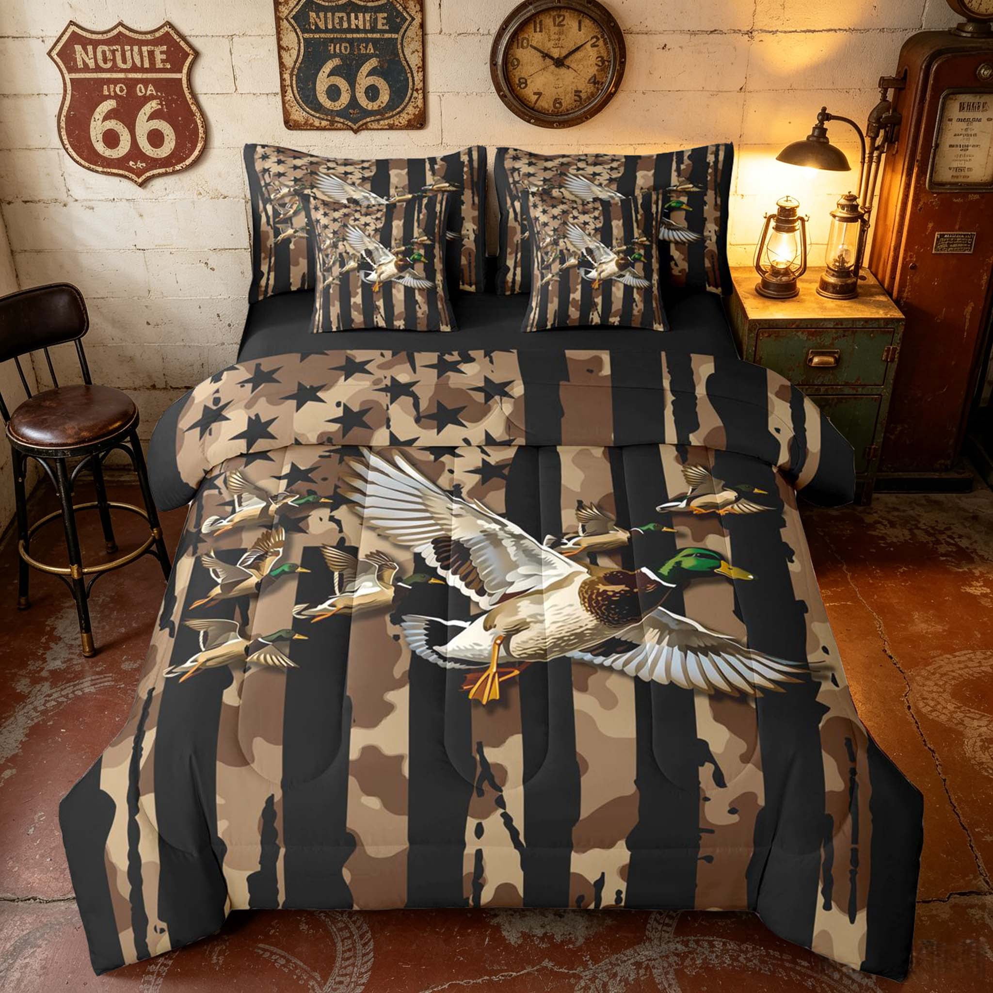 Manfei Camo US Flag King Bedding, Hunting Mallard Duck King Bed in a ...