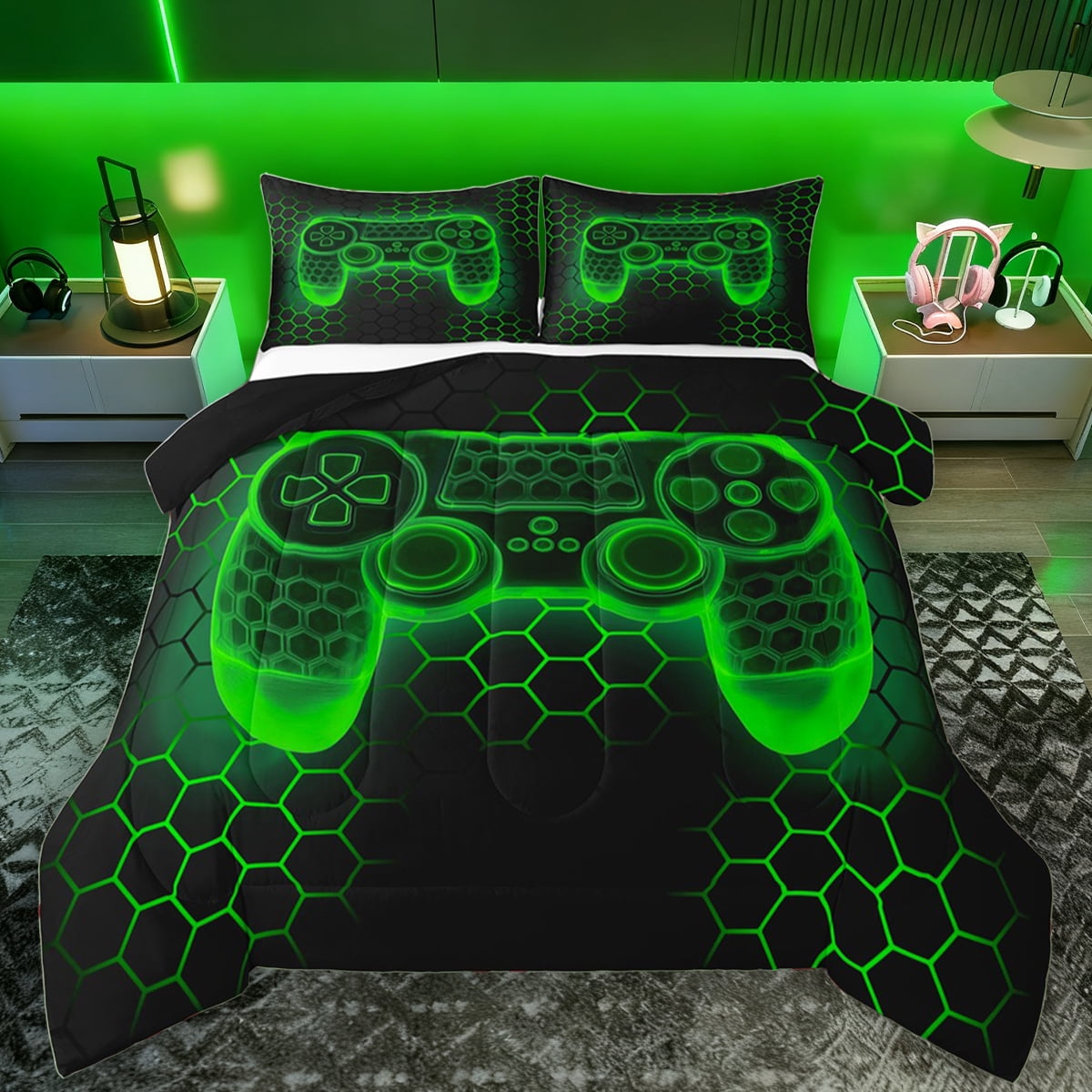 Manfei Chic Green Honeycomb Queen Comforter Set, Video Game Controller ...