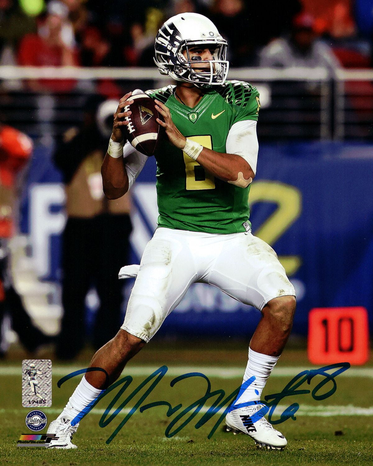 Marcus Mariota Autographed 8x10 Photo Oregon Ducks MM Holo 89177 ...