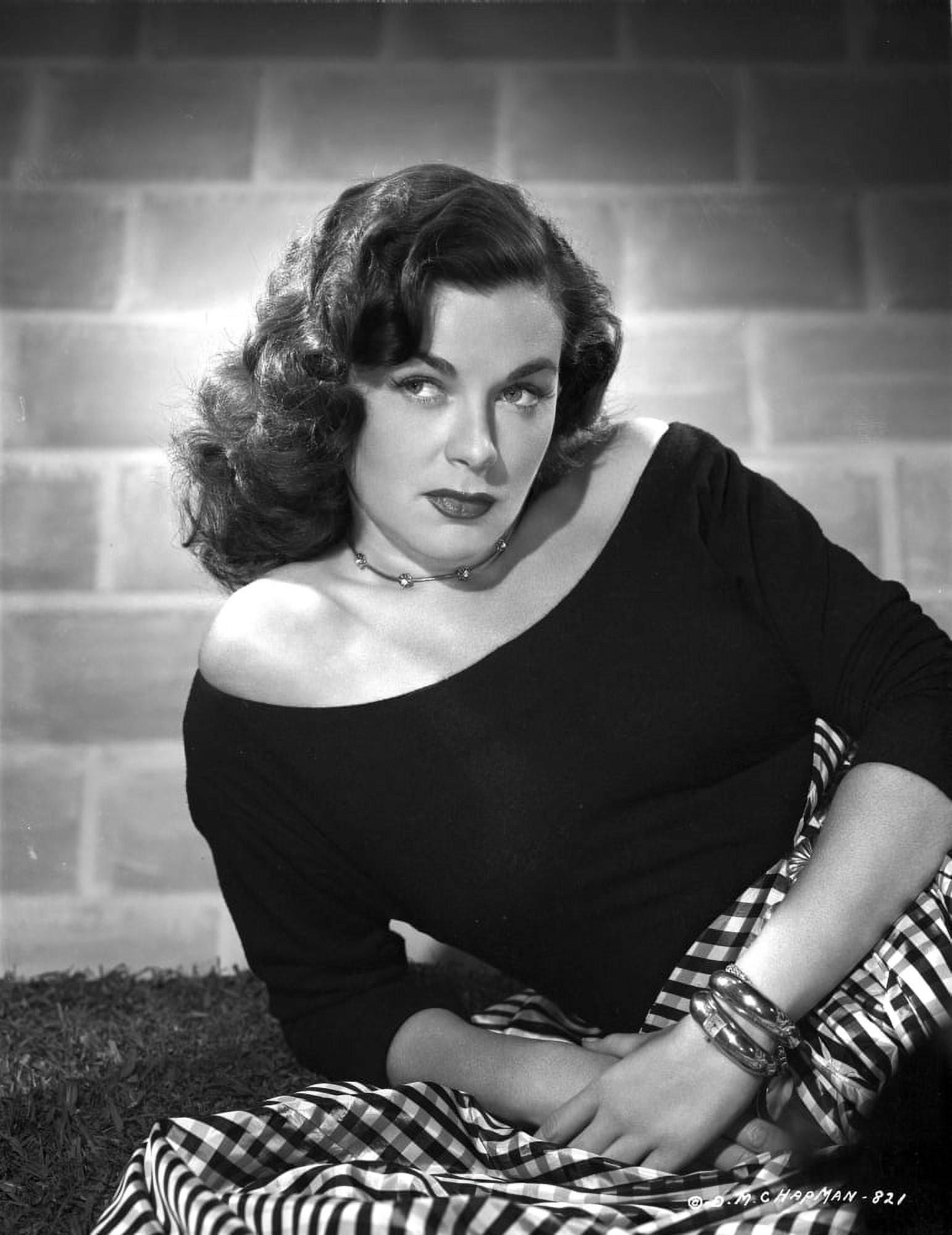 Marguerite Chapman Posed in Black Dress with Checkered Shawl Photo ...