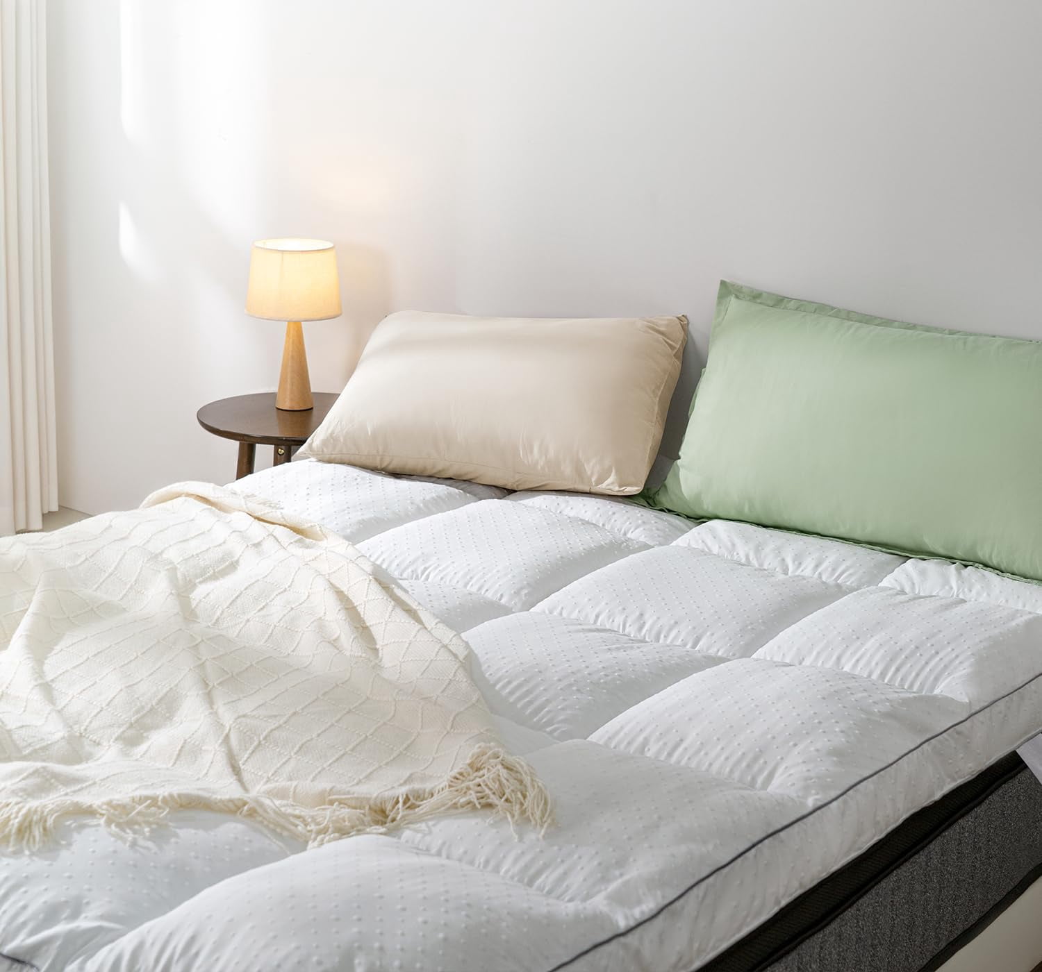 Marine Moon Mattress Topper Queen, Cooling Pillow Top Mattress Topper ...