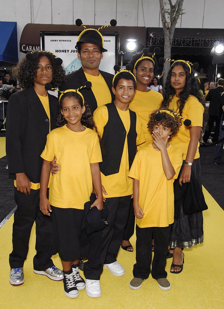 Mario Van Peebles Family At Arrivals For The Bee Movie Los Angeles ...