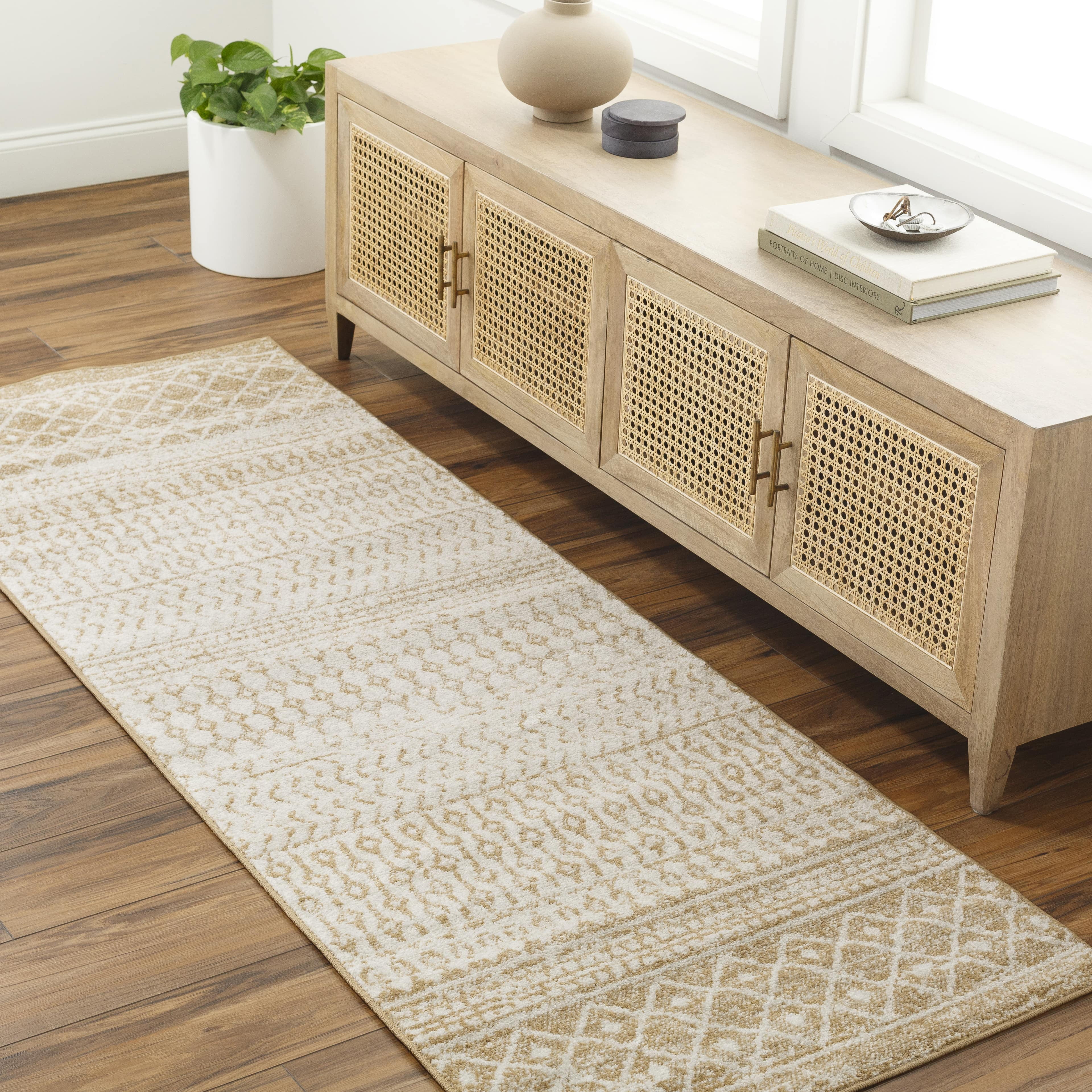 Mark&Day Area Rugs, 2x7 Louise Global Caramel Runner Area Rug (2'7" x 7 ...