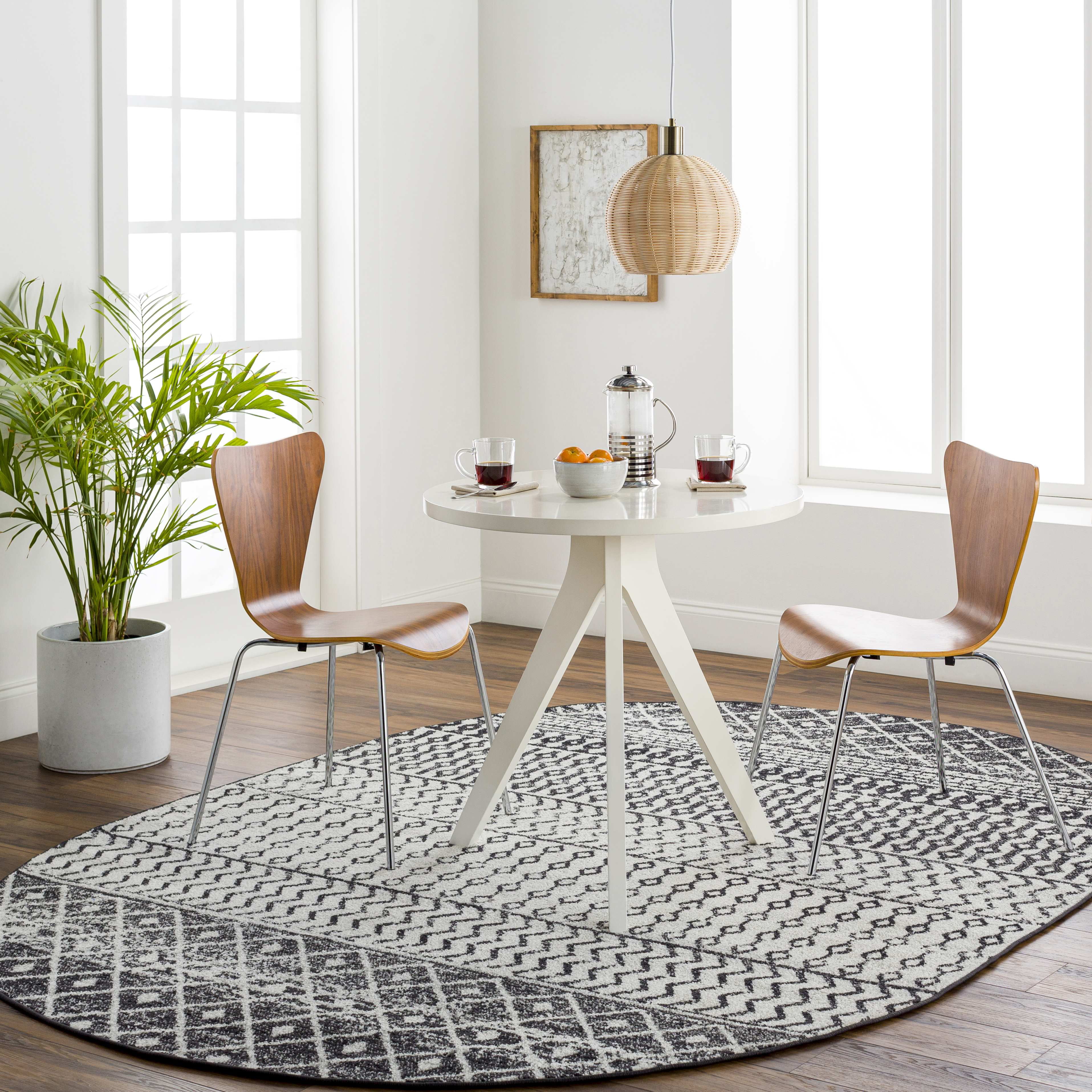 Mark&Day Area Rugs, 3x5 Louise Global Black White Oval Area Rug (3' x 5 ...