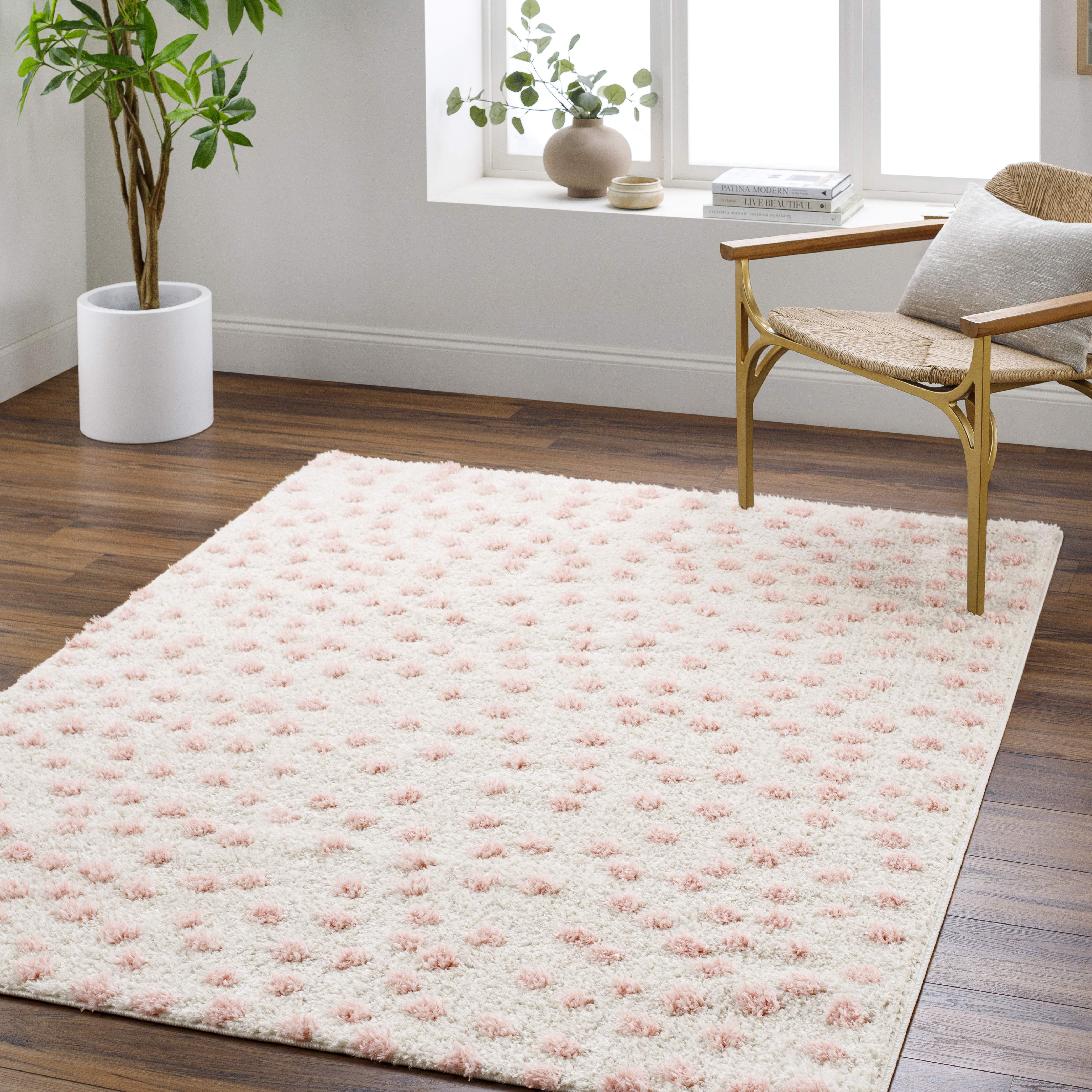 Mark&Day Area Rugs, 5x7 Nyisha Modern Shag Beige/Light Pink Area Rug ...
