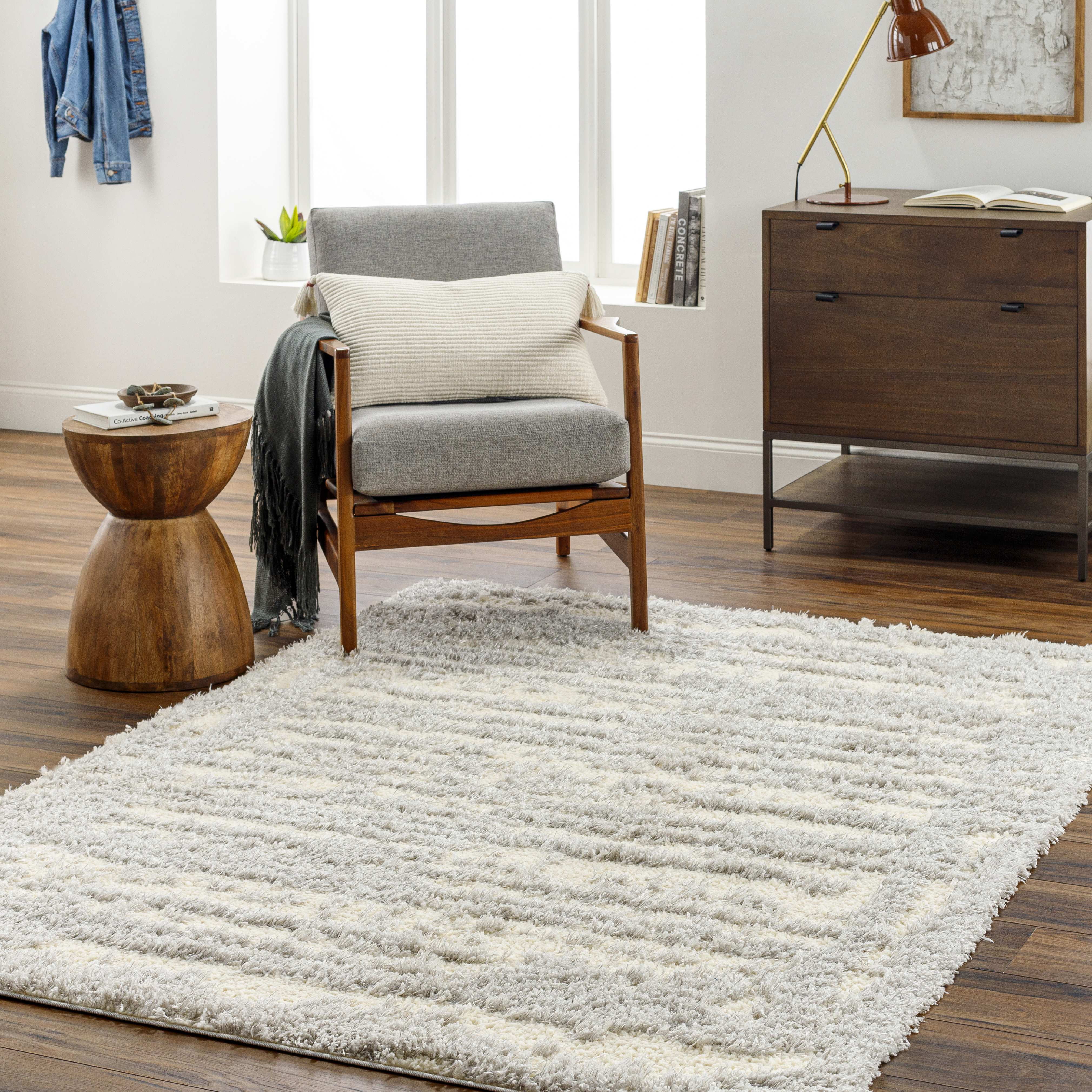 Mark&Day Area Rugs, 5x7 Takendra Modern Light Gray Cream Area Rug (5'3" x 7') - Walmart.com
