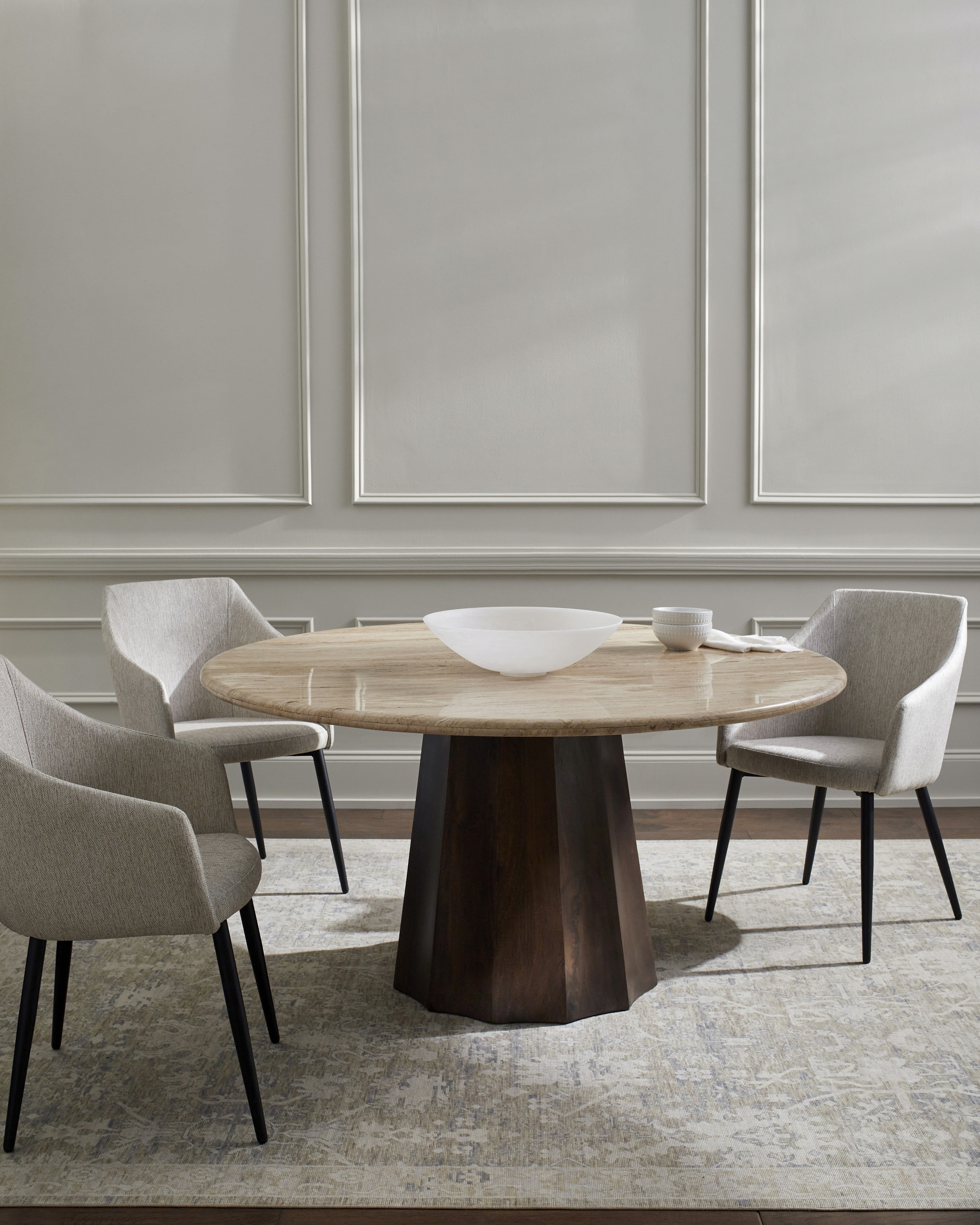 Mark&Day Dining Table for 6 People, Hether Modern Round Dining Table ...
