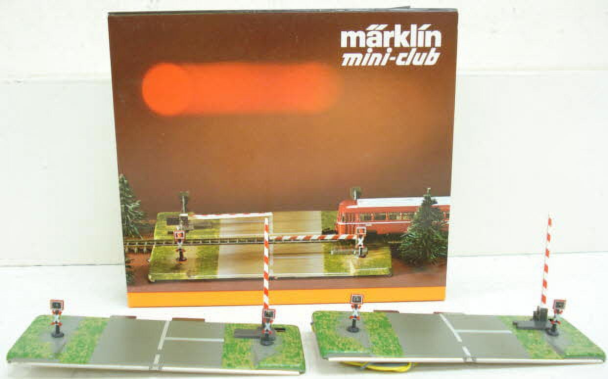 Marklin 8992 Z Crossing Gate Set (Set of 2) - Walmart.com