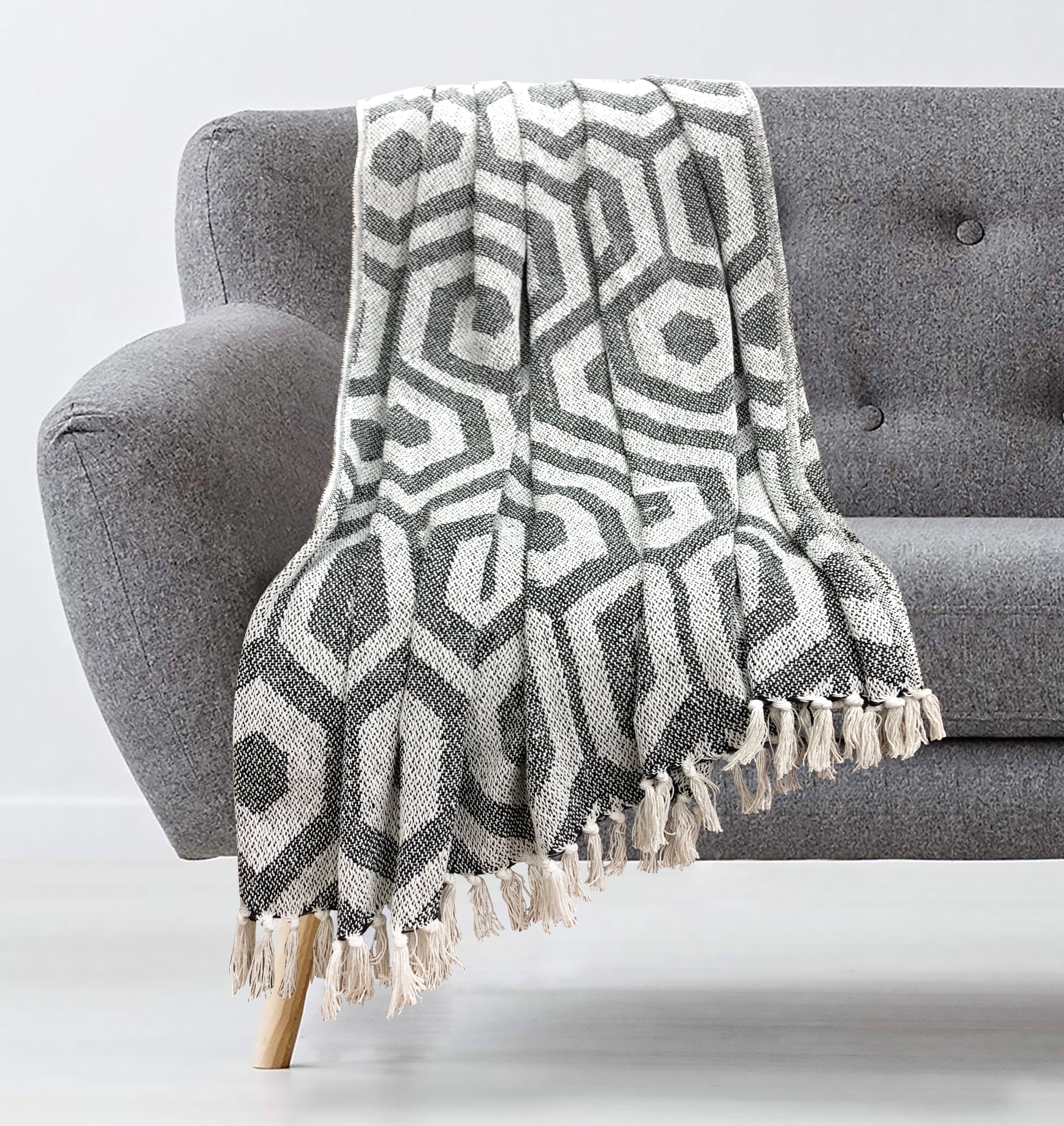 Marley Diamond Black Cotton Throw 50x60 - Walmart.com