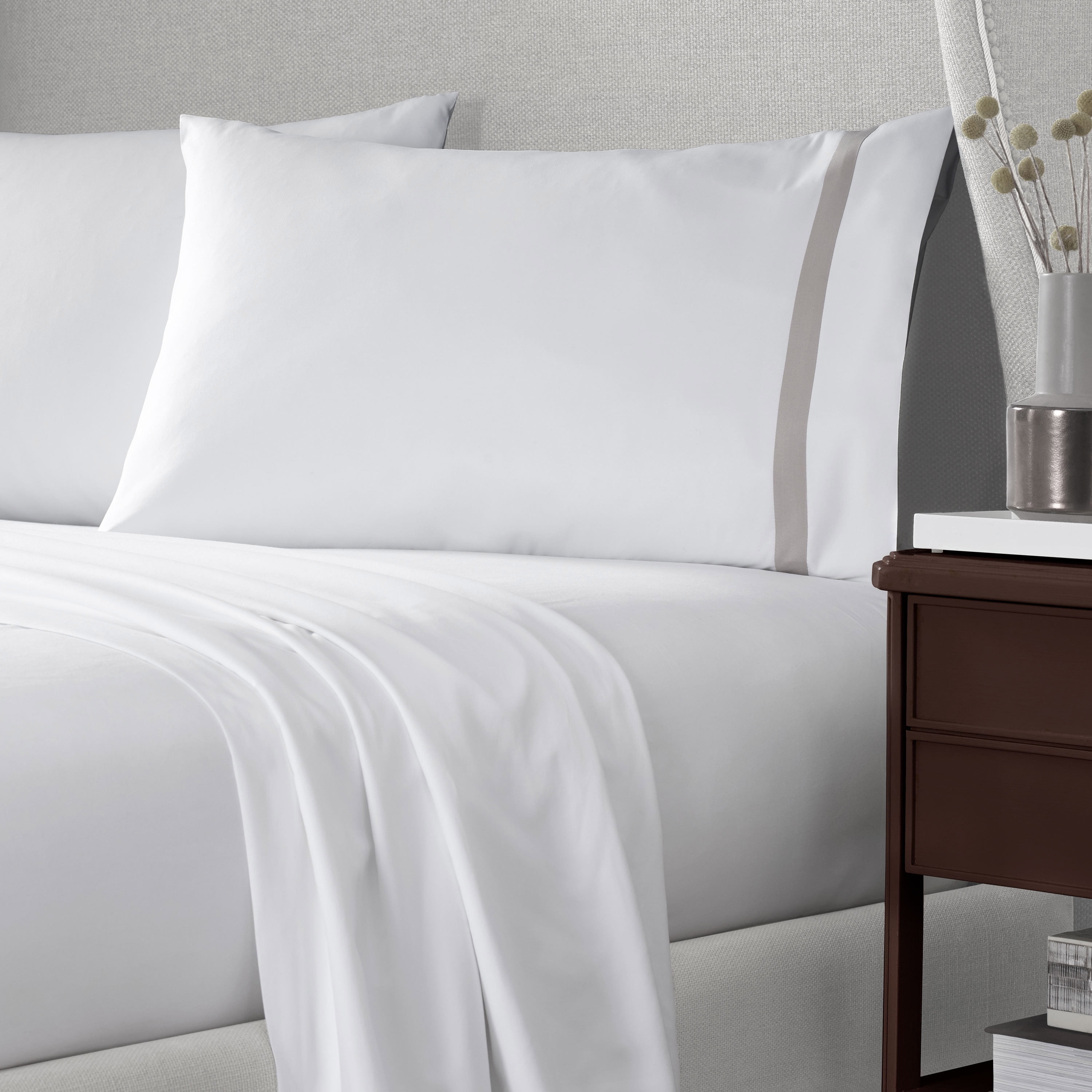 Martex Luxury 2000 Series Ultra-Soft Microbrushed Wrinkle Resistant 3 ...
