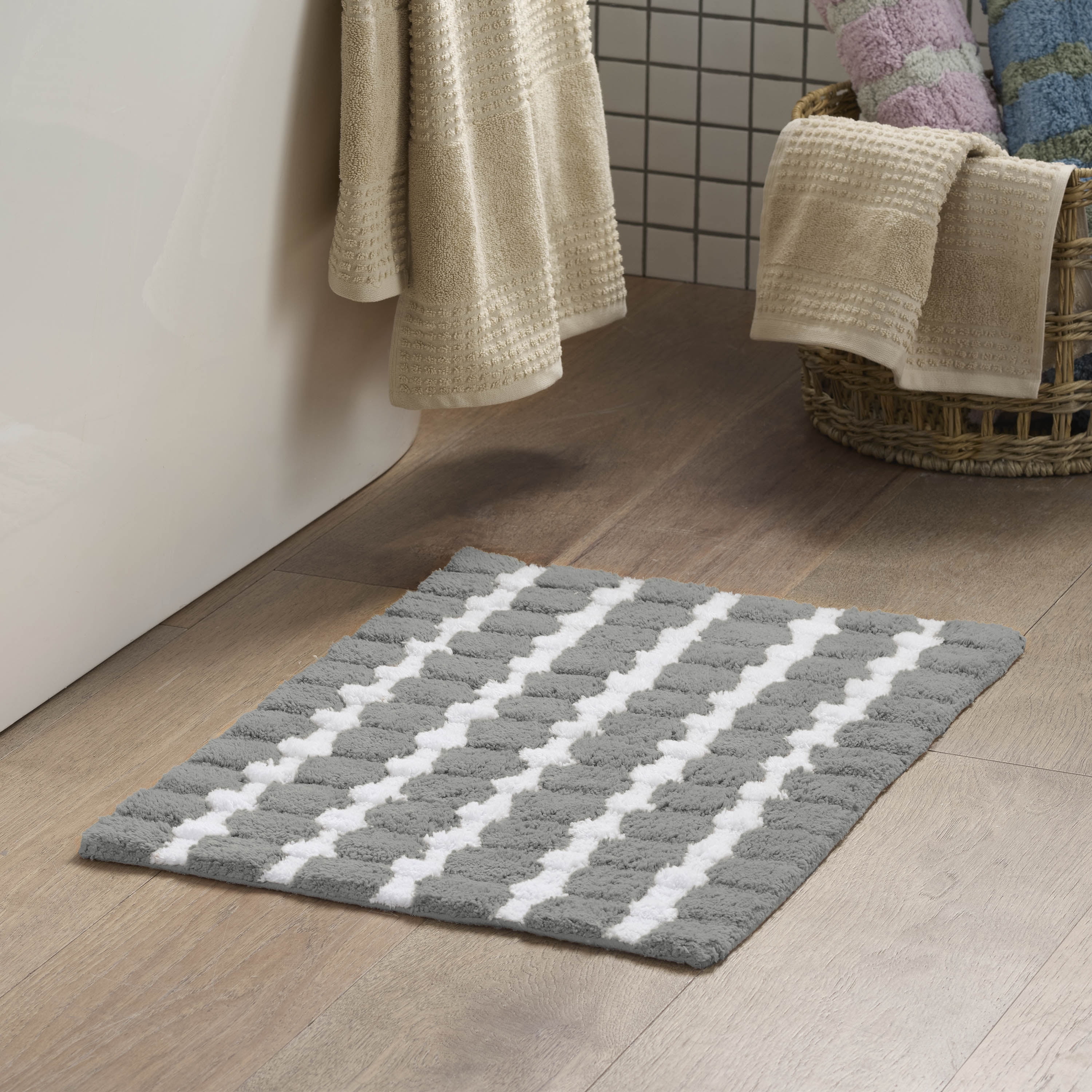Martex Expression Sculpted Bath Rug, Grey/White, Soft, Absorbent, Non ...