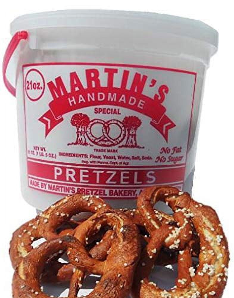 Martin's Handmade, Hand Twisted Pretzels with Salt- 21 oz. Tub (1 Tub ...