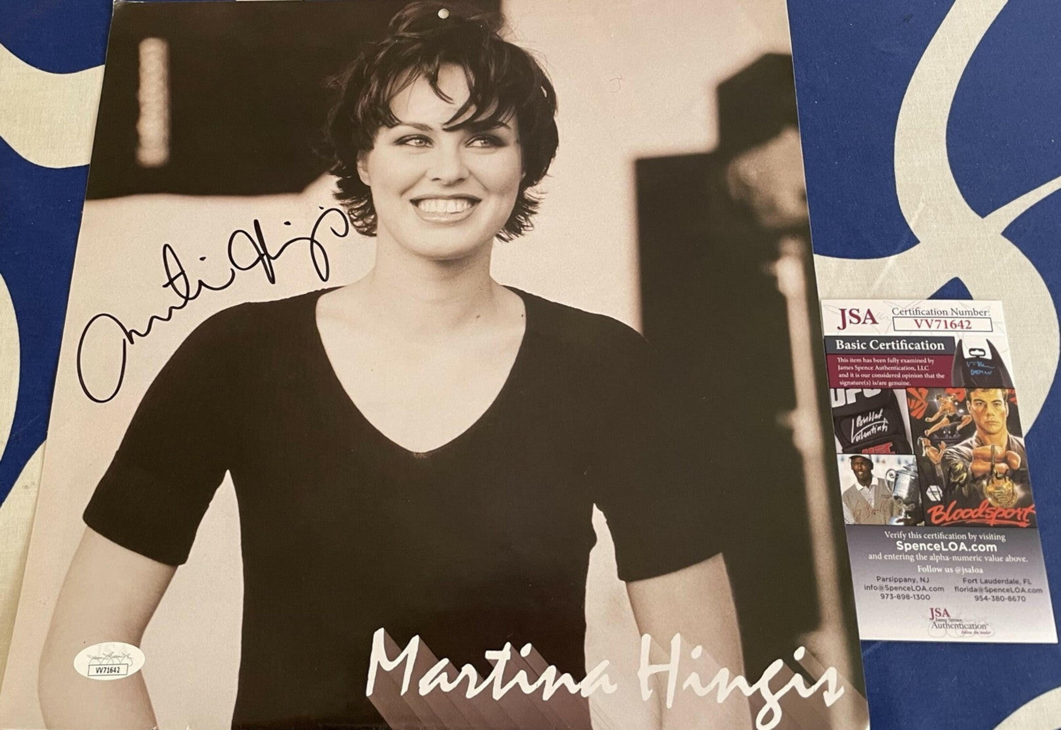 Martina Hingis autographed 1999 WTA Tour tennis calendar photo (full ...
