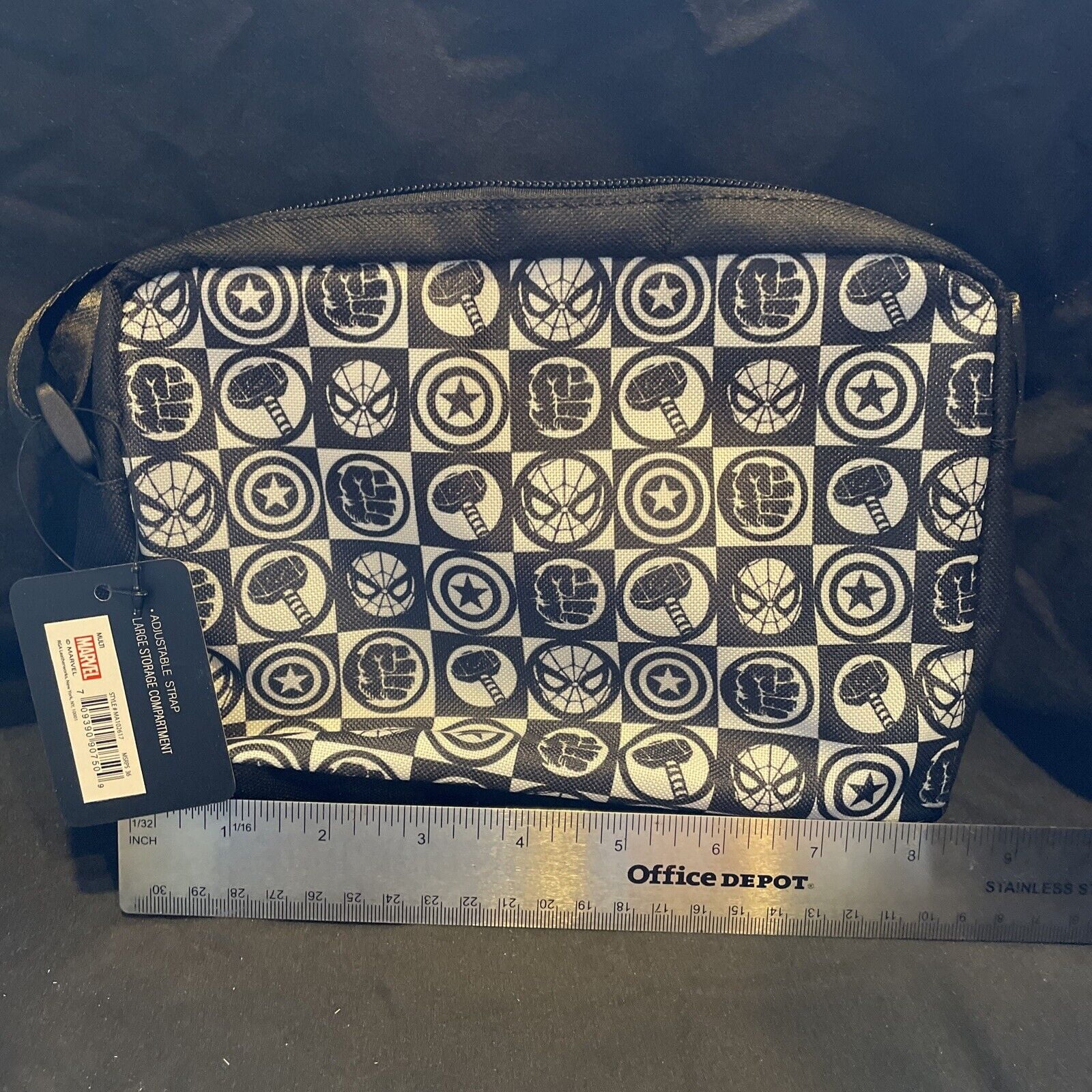 Marvel Avengers Black & White Cross Body Bag - Walmart.com