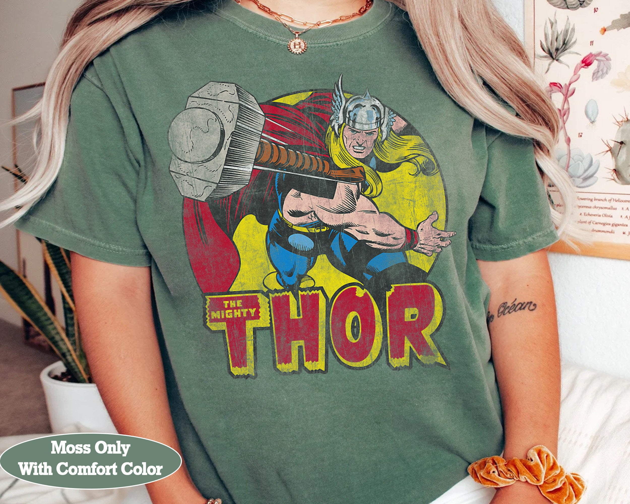 Marvel Avengers Comic Thor Mighty Hammer Throw Shirt, MCU Fans Marvel ...
