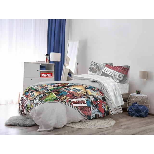 Marvel Comics 80th Anniversary F/Q Marvel Bedding Set: Comforter & Sham ...