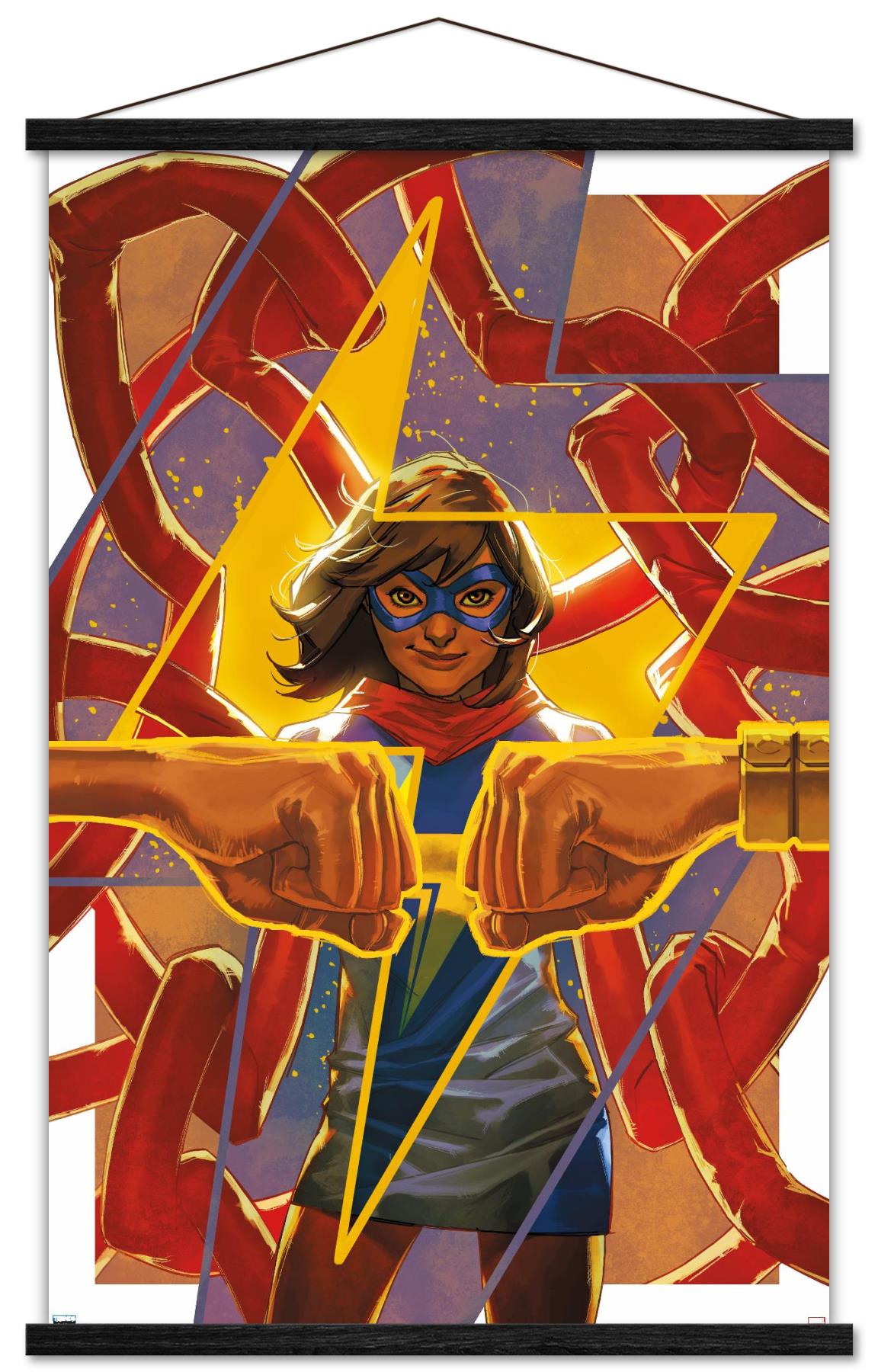 Marvel Comics - Ms. Marvel - Fearless #4 Wall Poster with Wooden ...