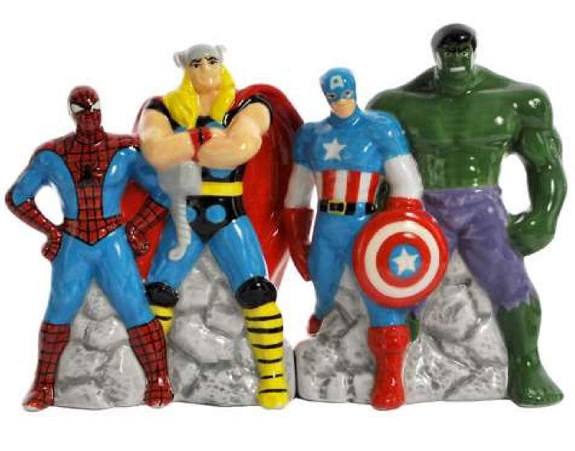 Marvel Superheroes Salt & Pepper Shakers - Walmart.com