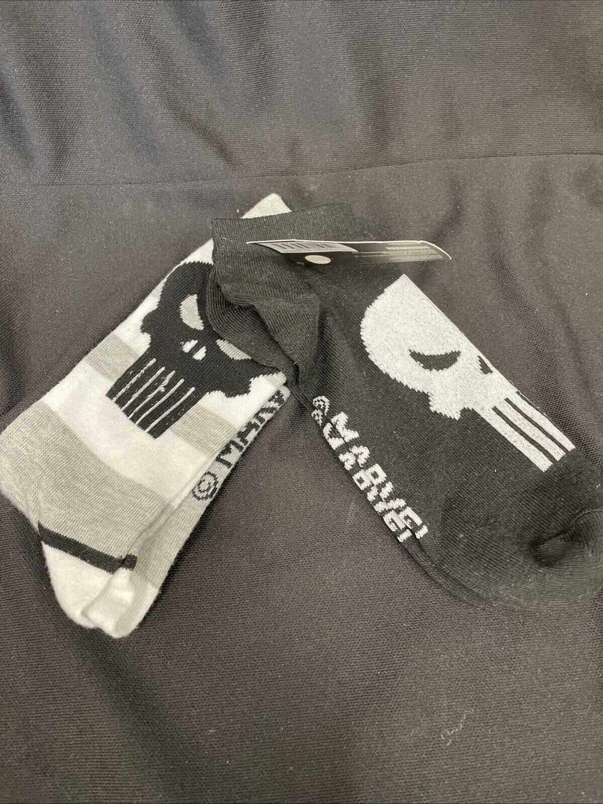 Marvel Venom 2 Pair Men's Socks Sz 10-13 - Walmart.com